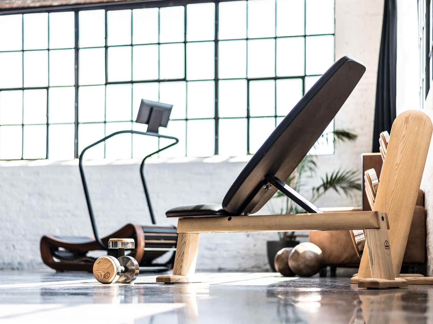 NOHRD WEIGHTBENCH Wood weightbench By WaterRower Nohrd