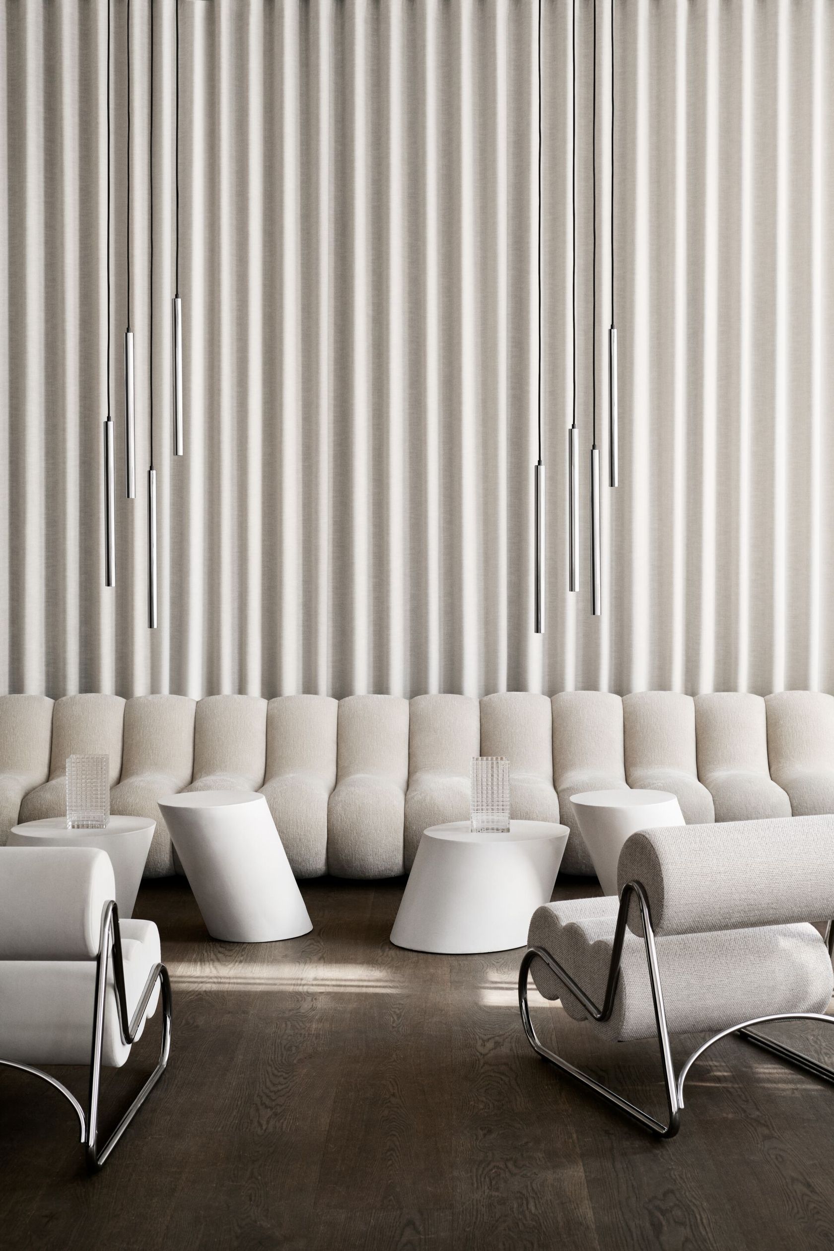 JAGGER LOUNGE Double-sided curved modular fabric sofa By NORR11