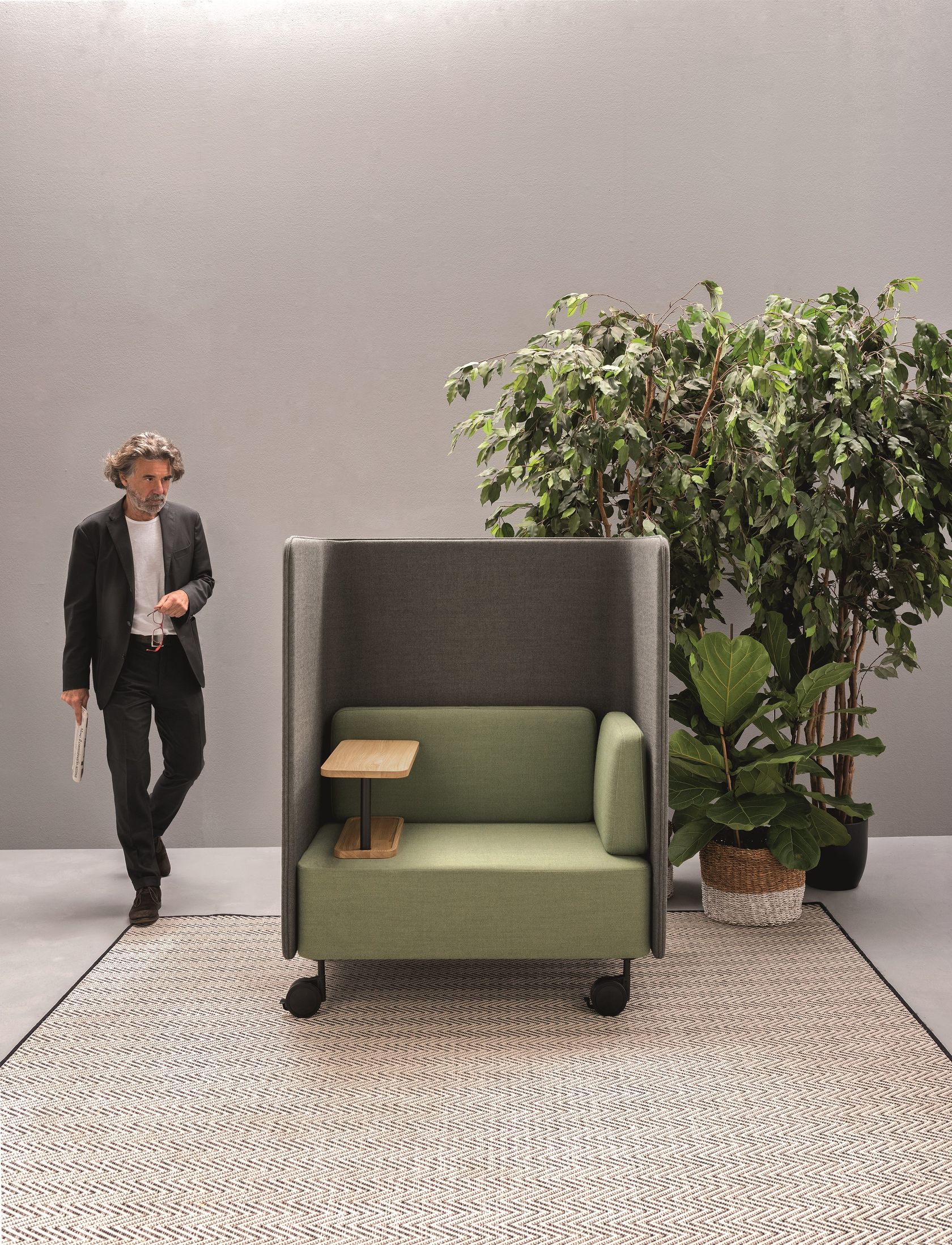 NUCLEO High-back fabric armchair By Martex