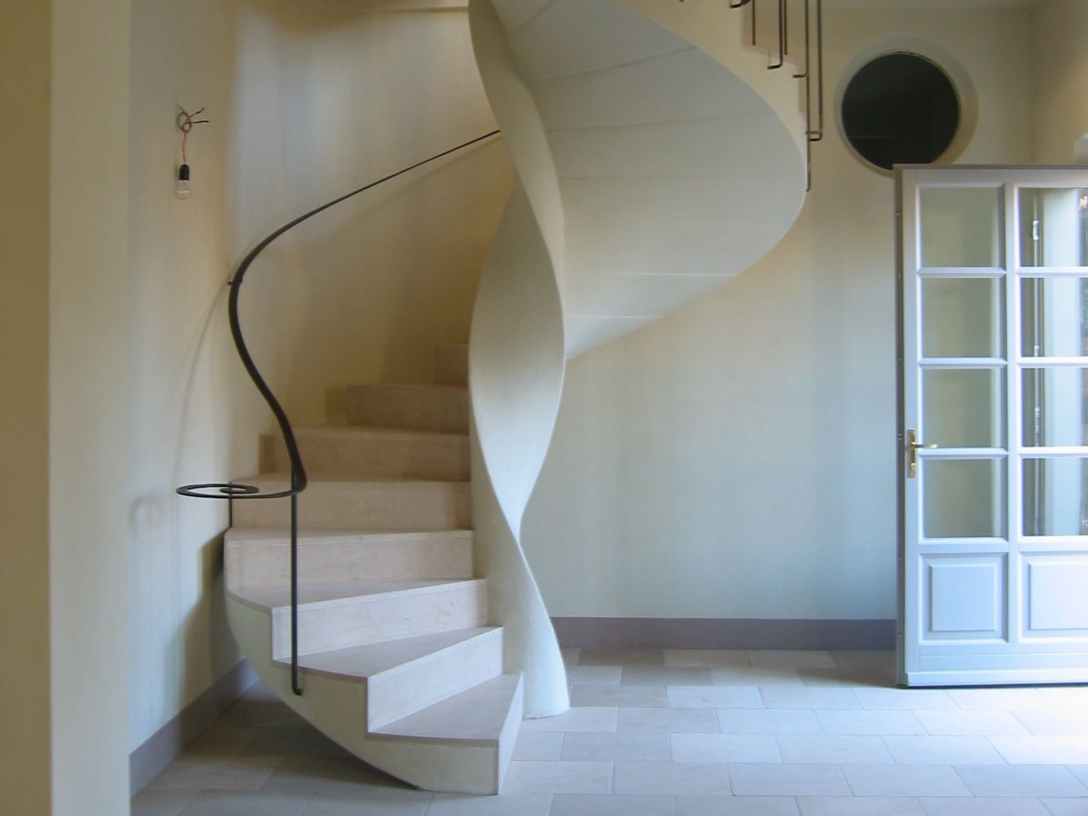 Natural stone Spiral staircase By Naturalmente Puglia