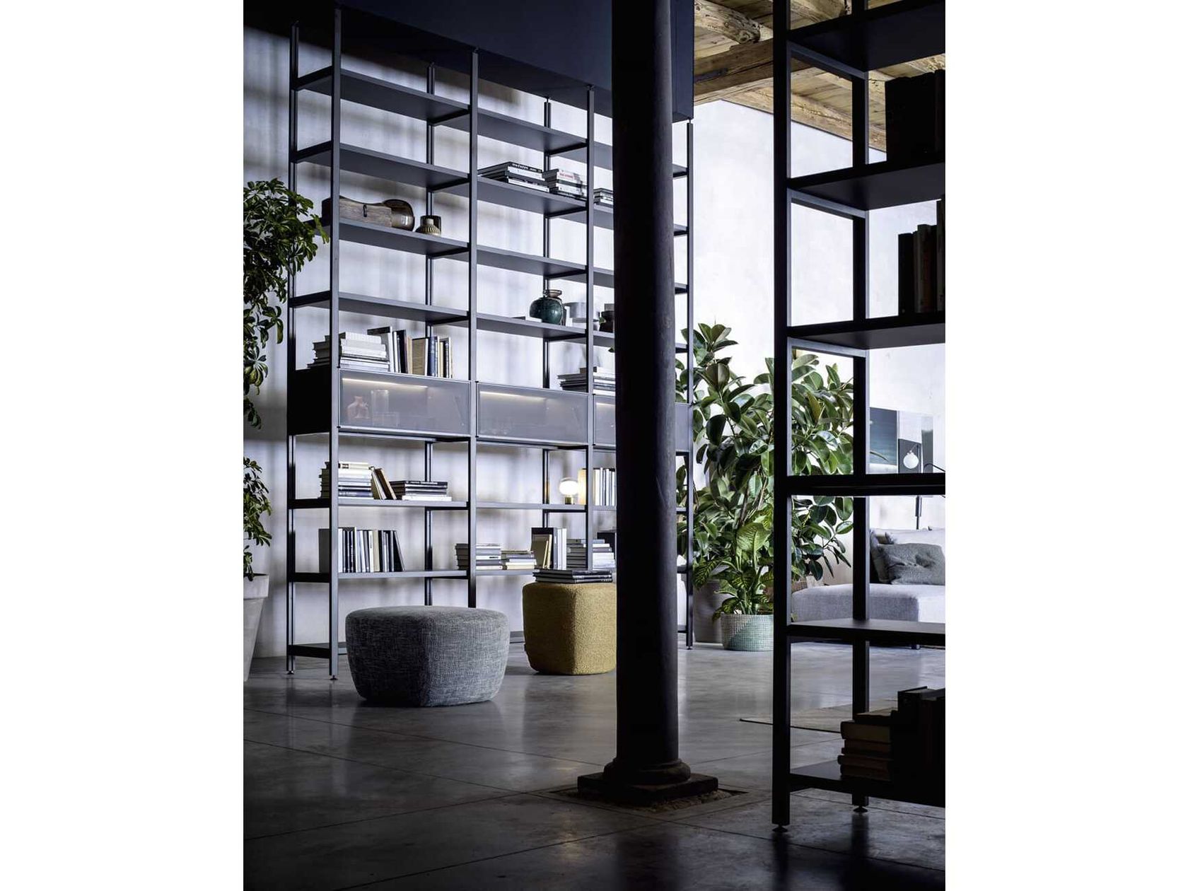 PONTILE Libreria modulare By Novamobili | design Philippe Nigro