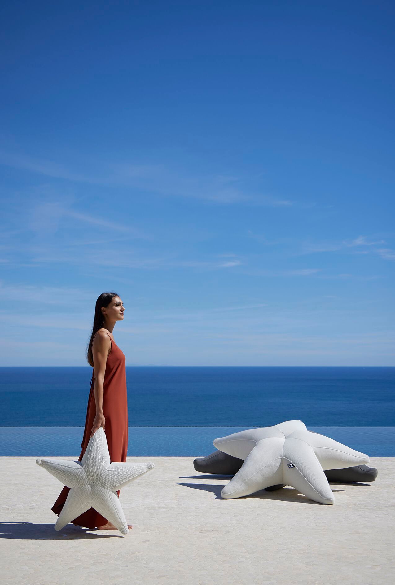 STARFISH XL Garden pouf By OGO | design Nacho Timón