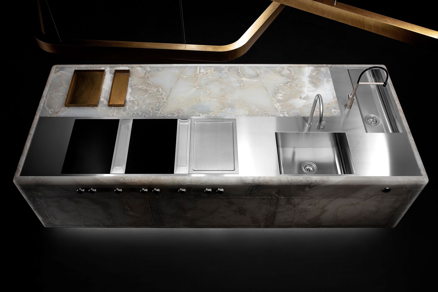 ONEON Cucina By Henge | design Massimo Castagna