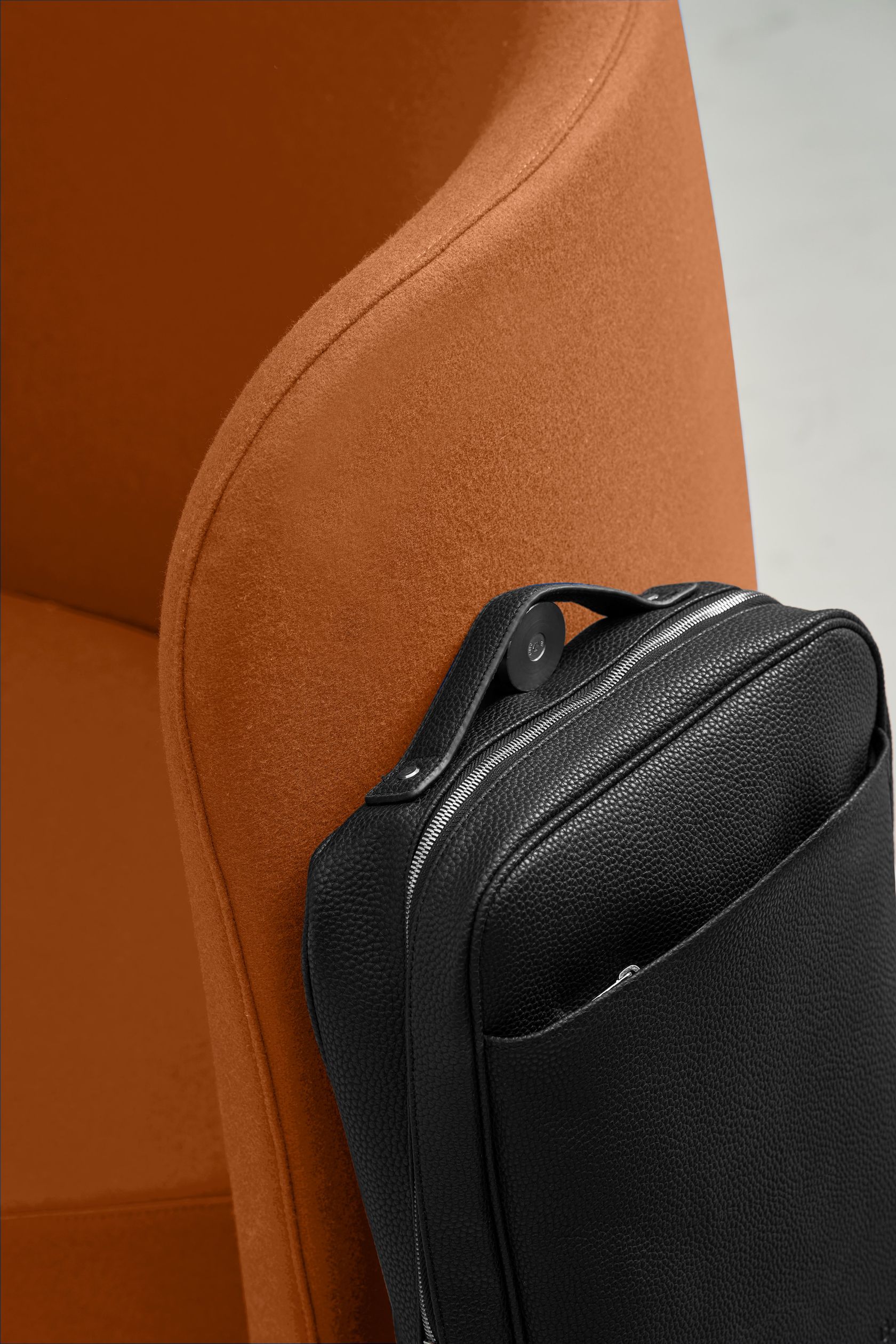 ONLY JU Armchair By Quinti Sedute | design Radice & Orlandini, Andrea ...