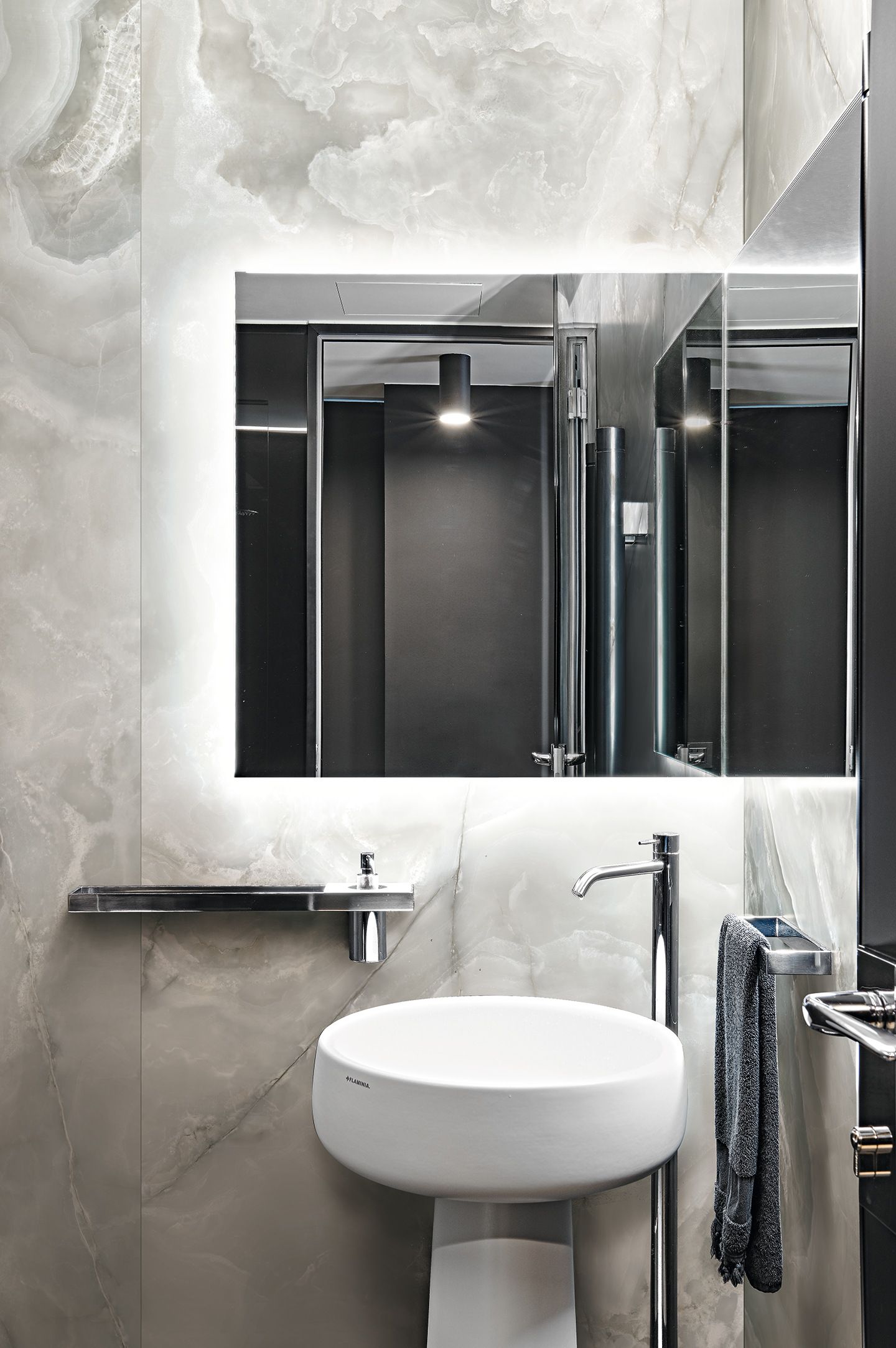 Porcelain stoneware wall/floor tiles with stone effect ONYX&MORE By ...