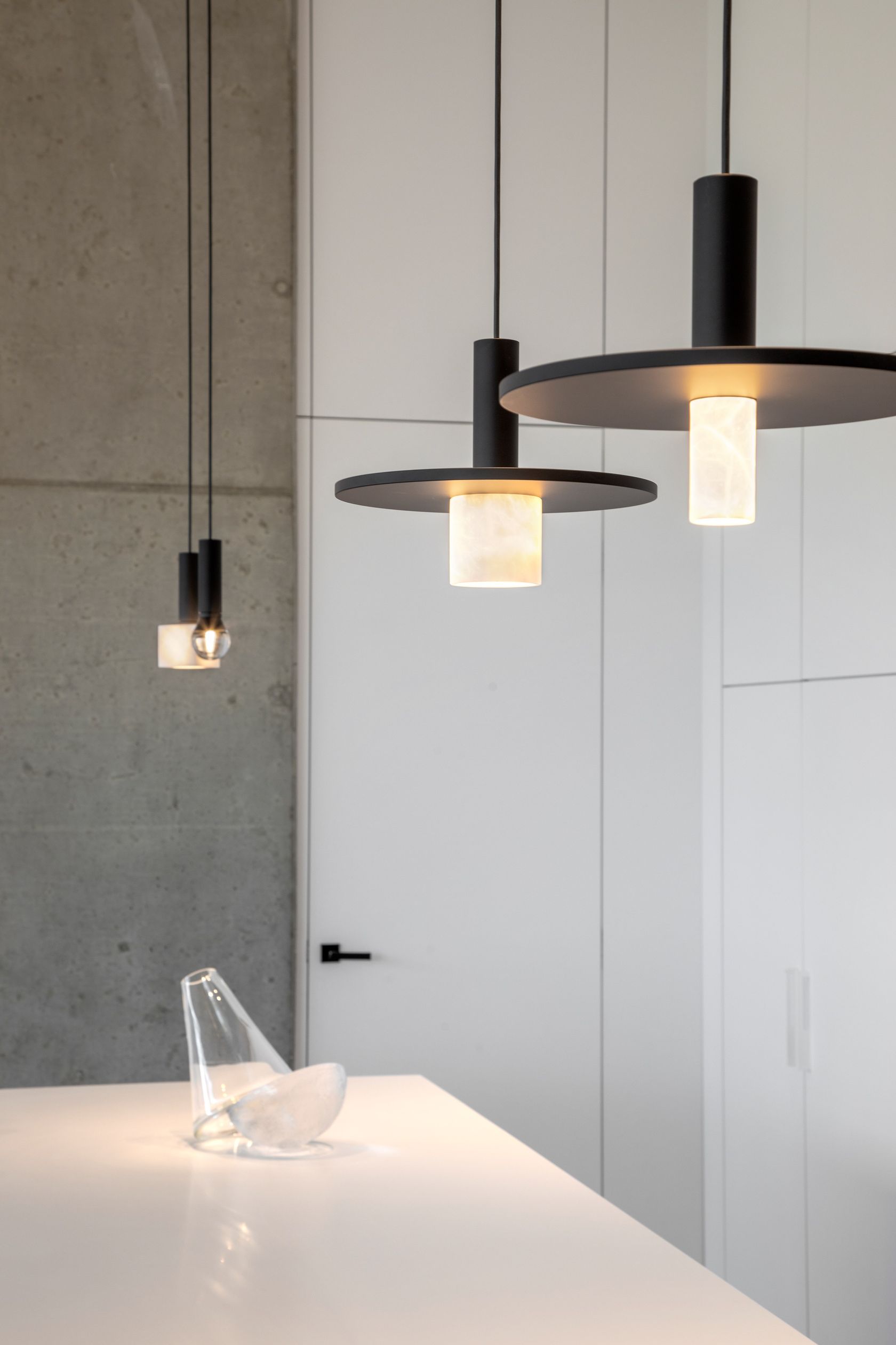 ORAN STONE Pendant lamp By Kreon | design Kristof Pycke