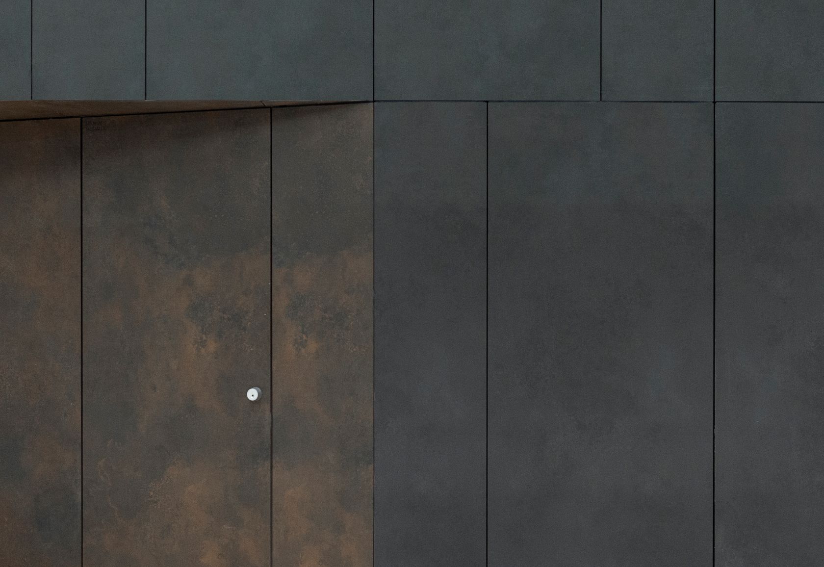 Porcelain stoneware wall/floor tiles OSSIDO By Laminam