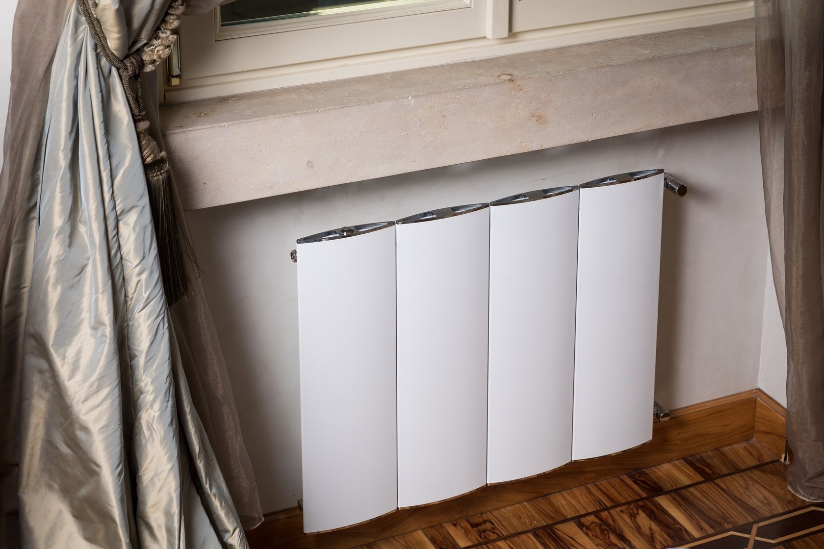 Extruded aluminium decorative radiator OTHELLO PLATE SLIM By RIDEA