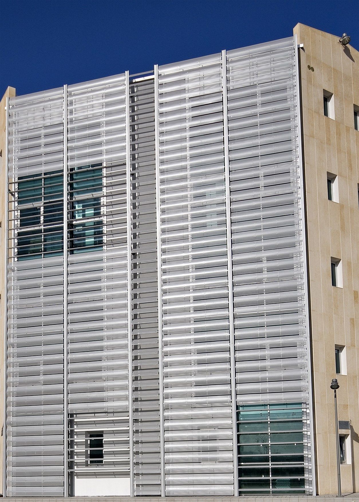 OVERSUN Aluminium solar shading By ALsistem