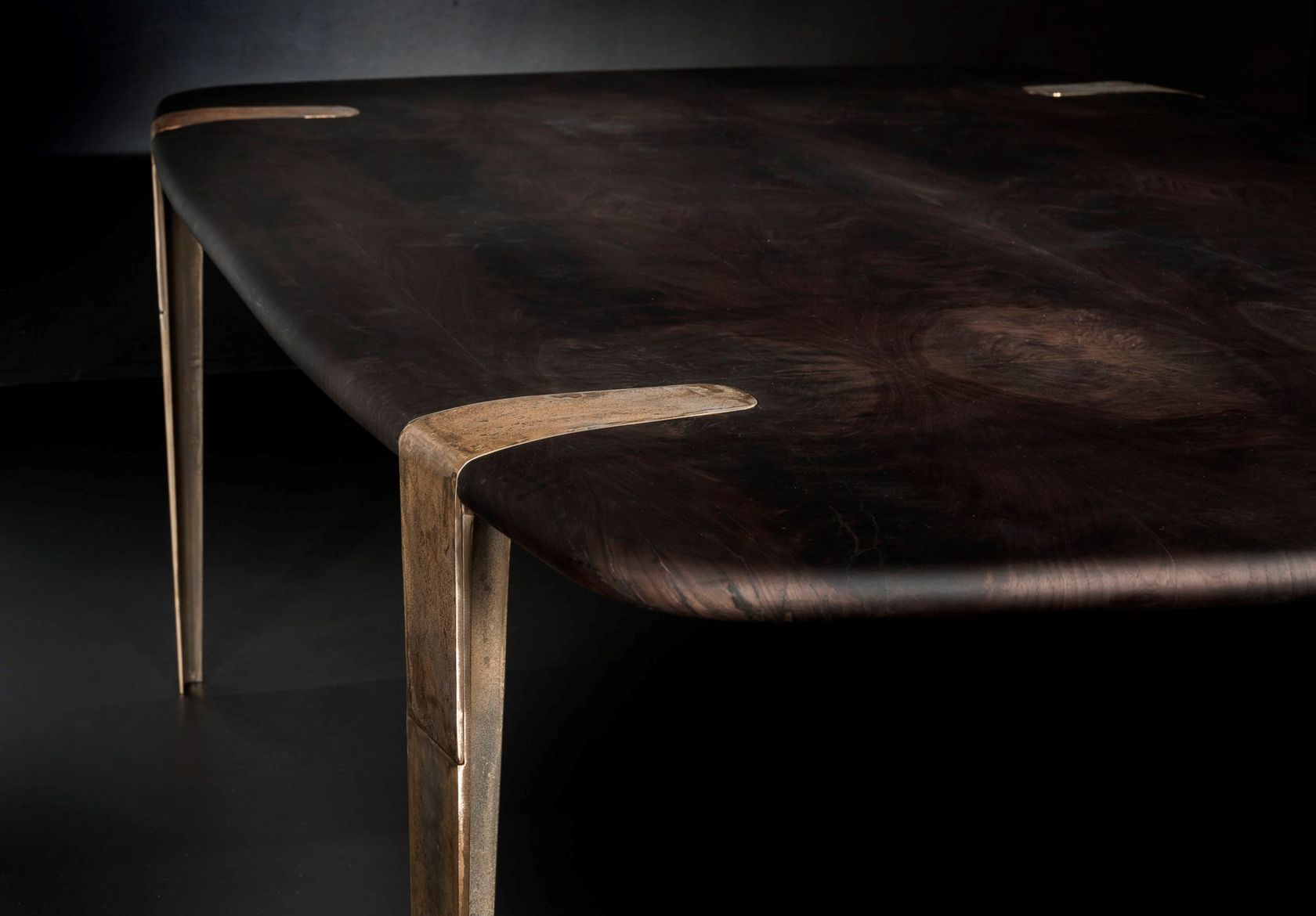 Solid wood table with brass legs OXYMORON By Henge design Massimo Castagna