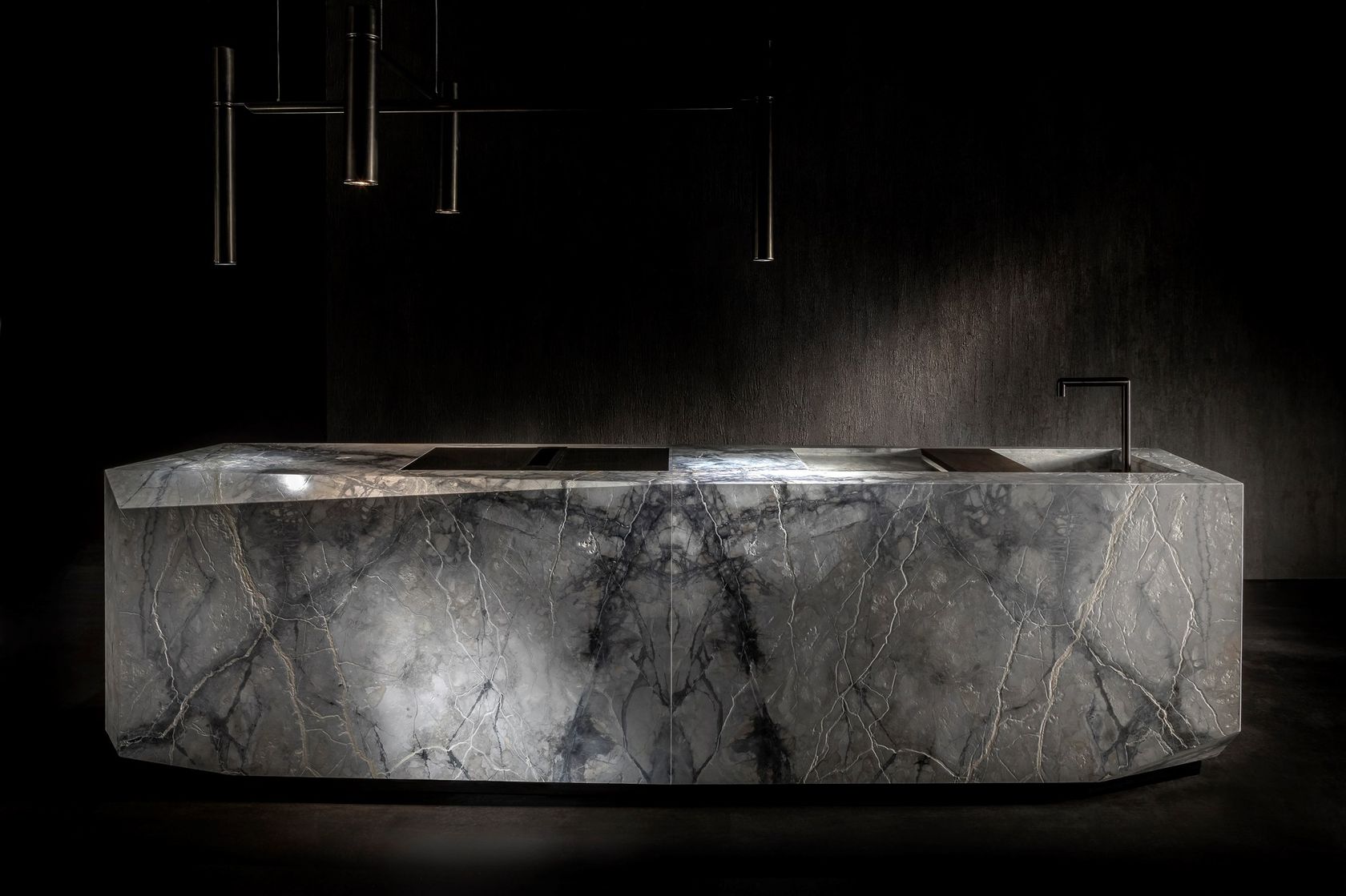 OZONE Stone kitchen with island By Henge | design Massimo Castagna
