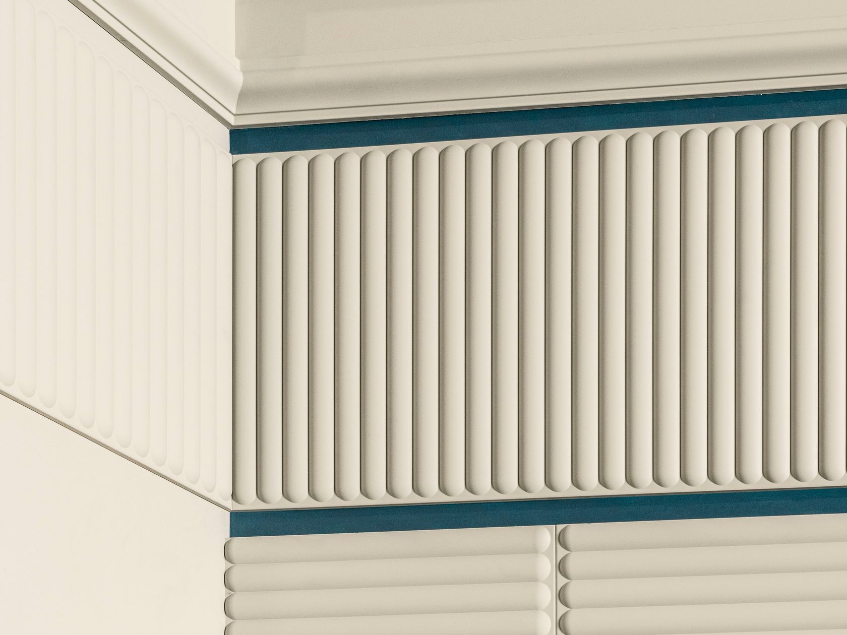 Orac: Wall coverings, baseboards, paneling | Archiproducts