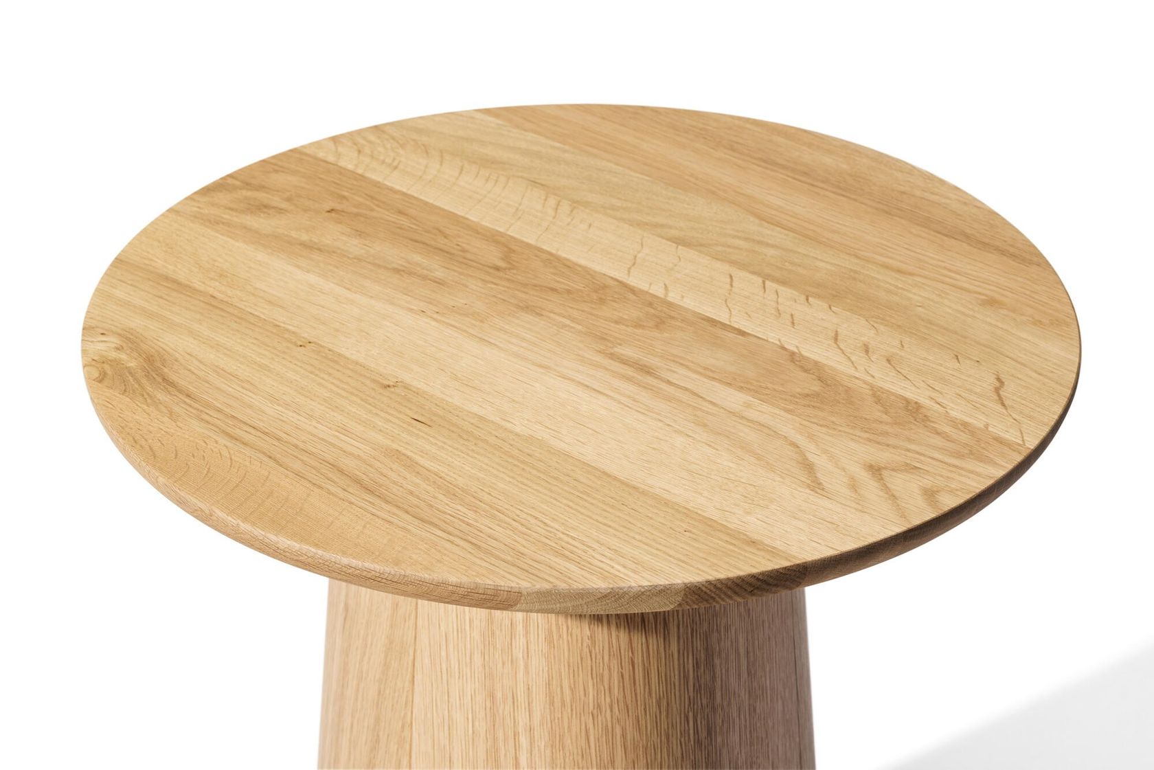 P.O.V. 473 Coffee table By TON | design kaschkasch