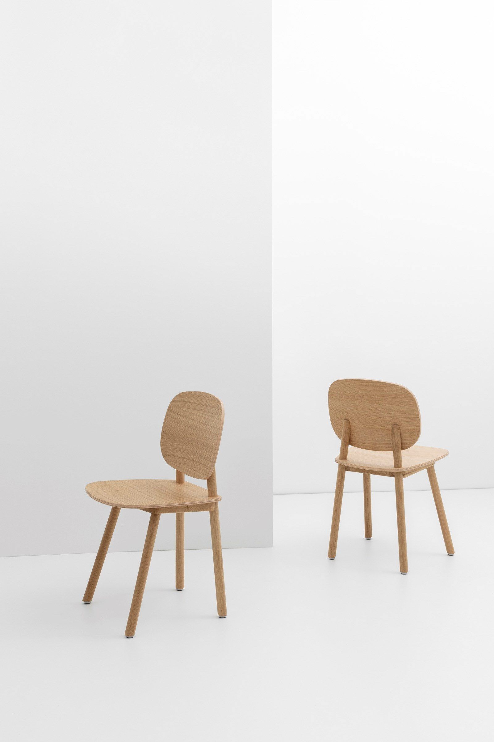 PADDLE Wooden chair By CRUSO | design Benoît Deneufbourg