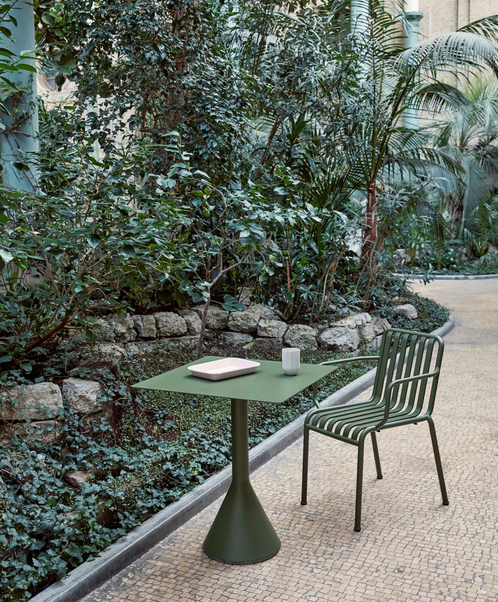 PALISSADE CONE | Square table Palissade Collection By Hay design Ronan ...