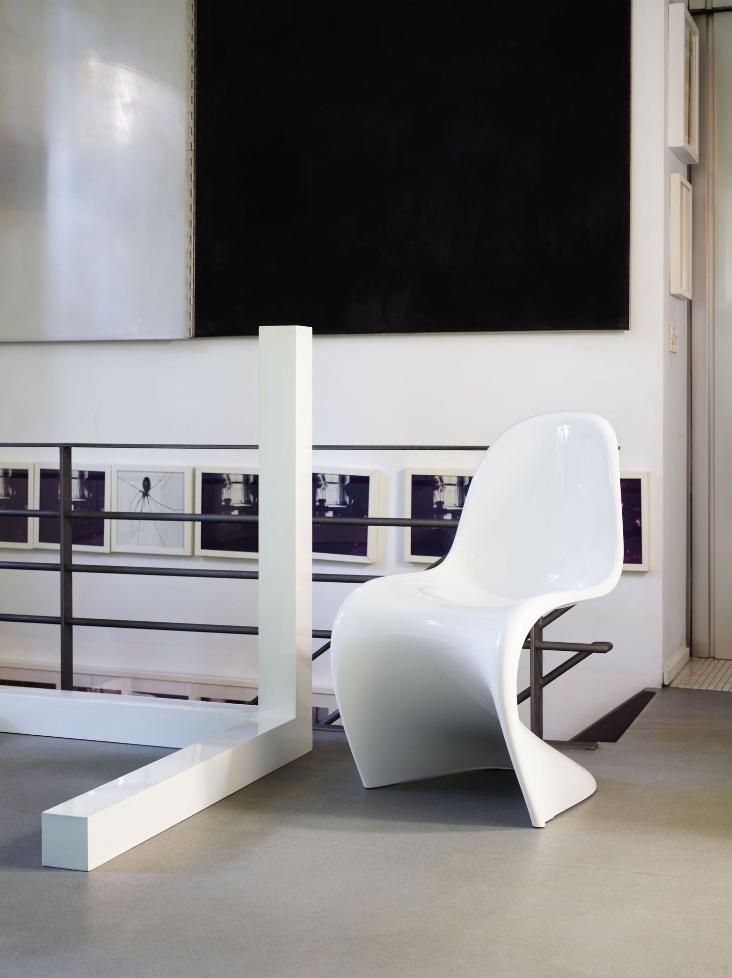 PANTON CHAIR CLASSIC Polyurethane foam chair By Vitra