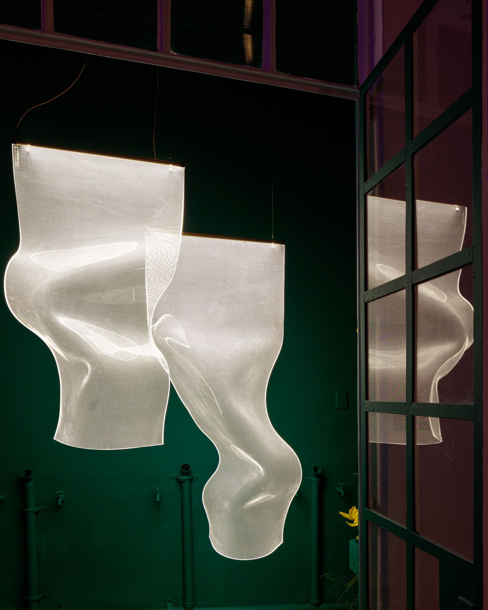 GWEILO Handmade LED acrylic pendant lamp By PARACHILNA