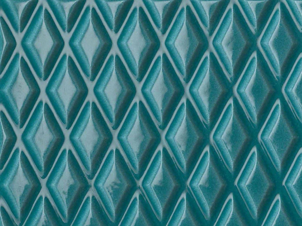 PARENTESI QUADRA | Piastrelle con superficie tridimensionale By Cerasarda