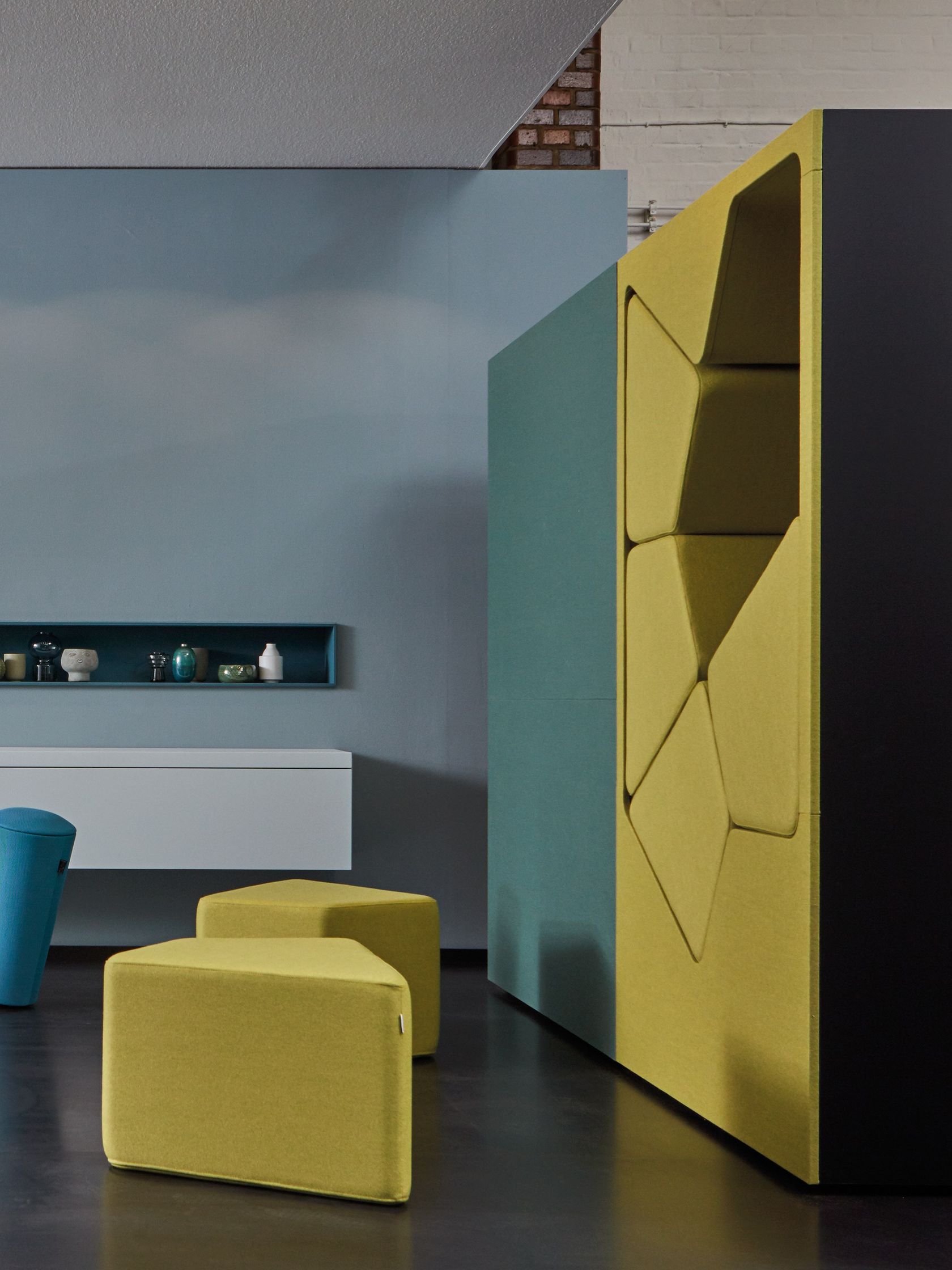 PARKOUR ICE FLOE Pouf rembourré en tissu By Werner works | design Kinzo