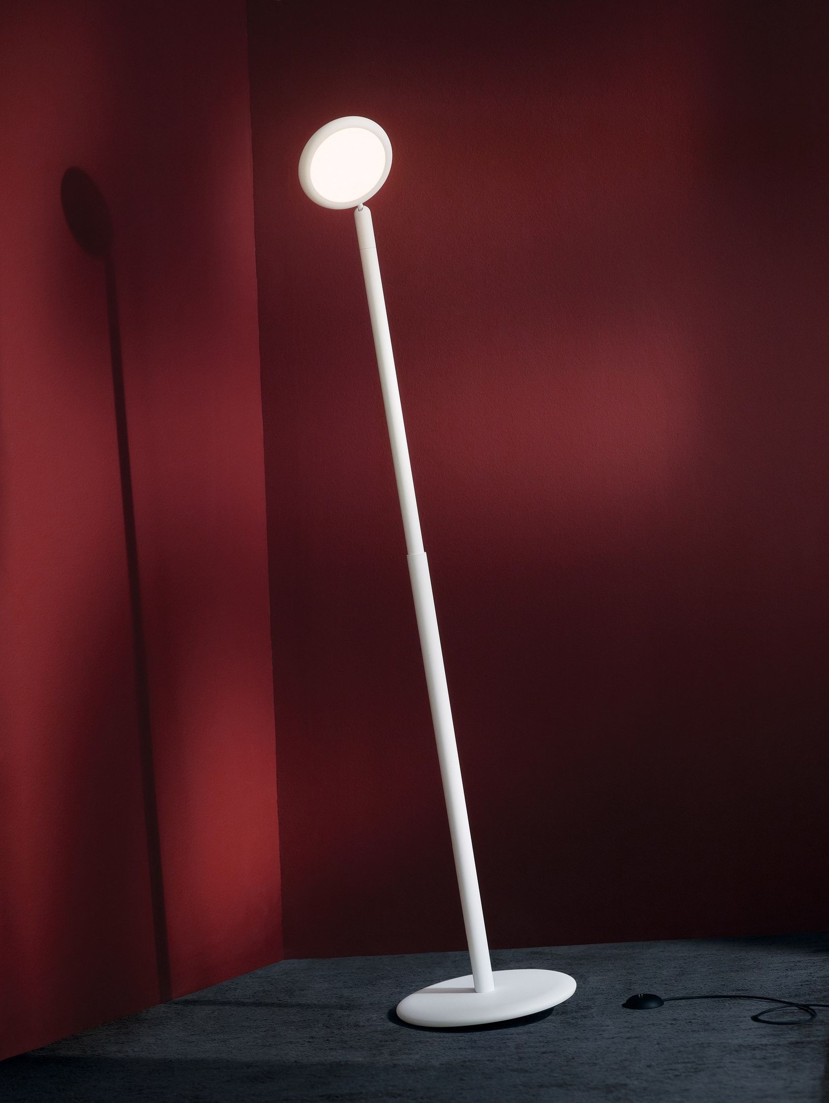 PARROT floor lamp cordless By Tobias Grau