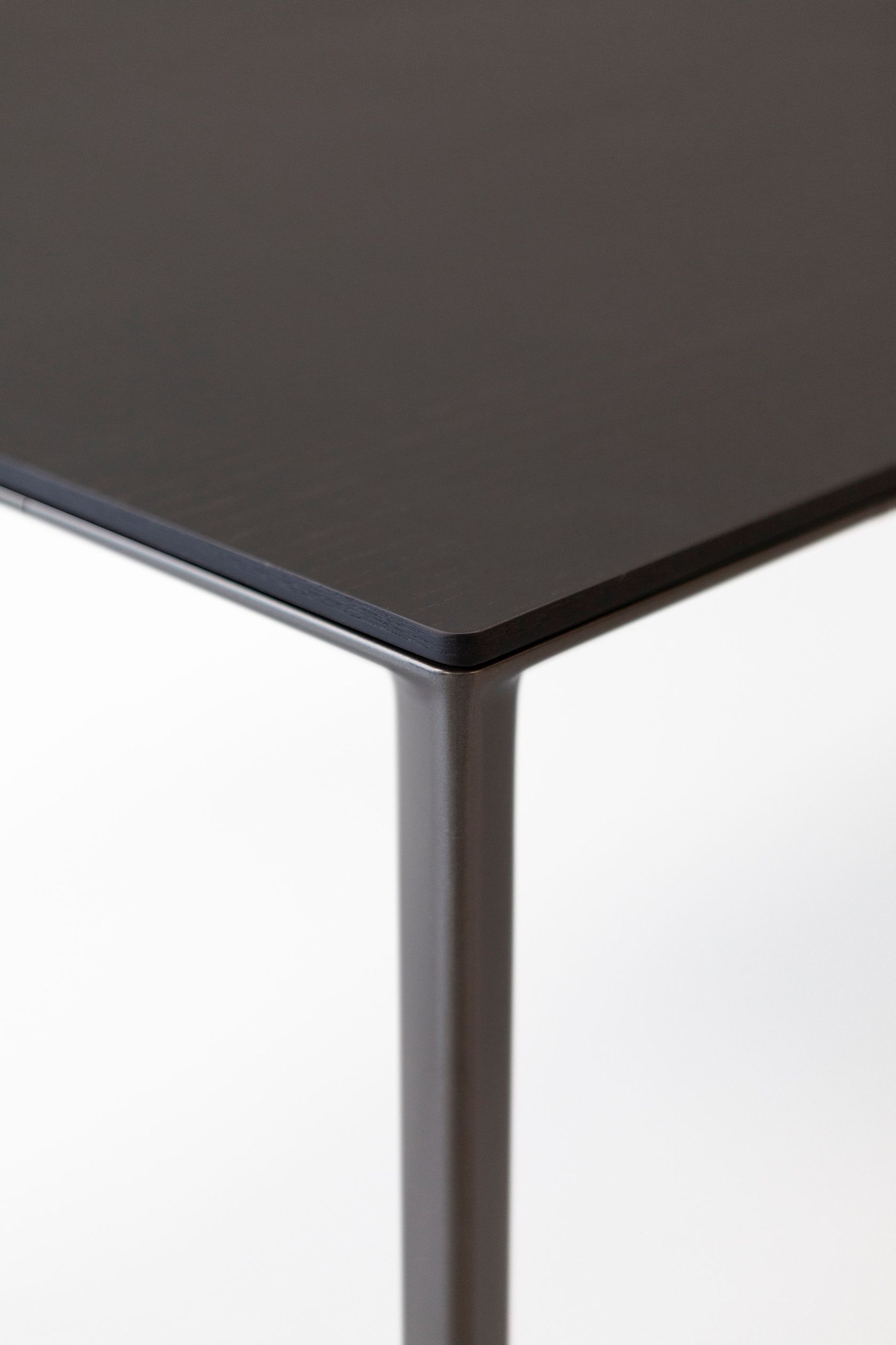 PASCAL Table By Porro | design Piero Lissoni