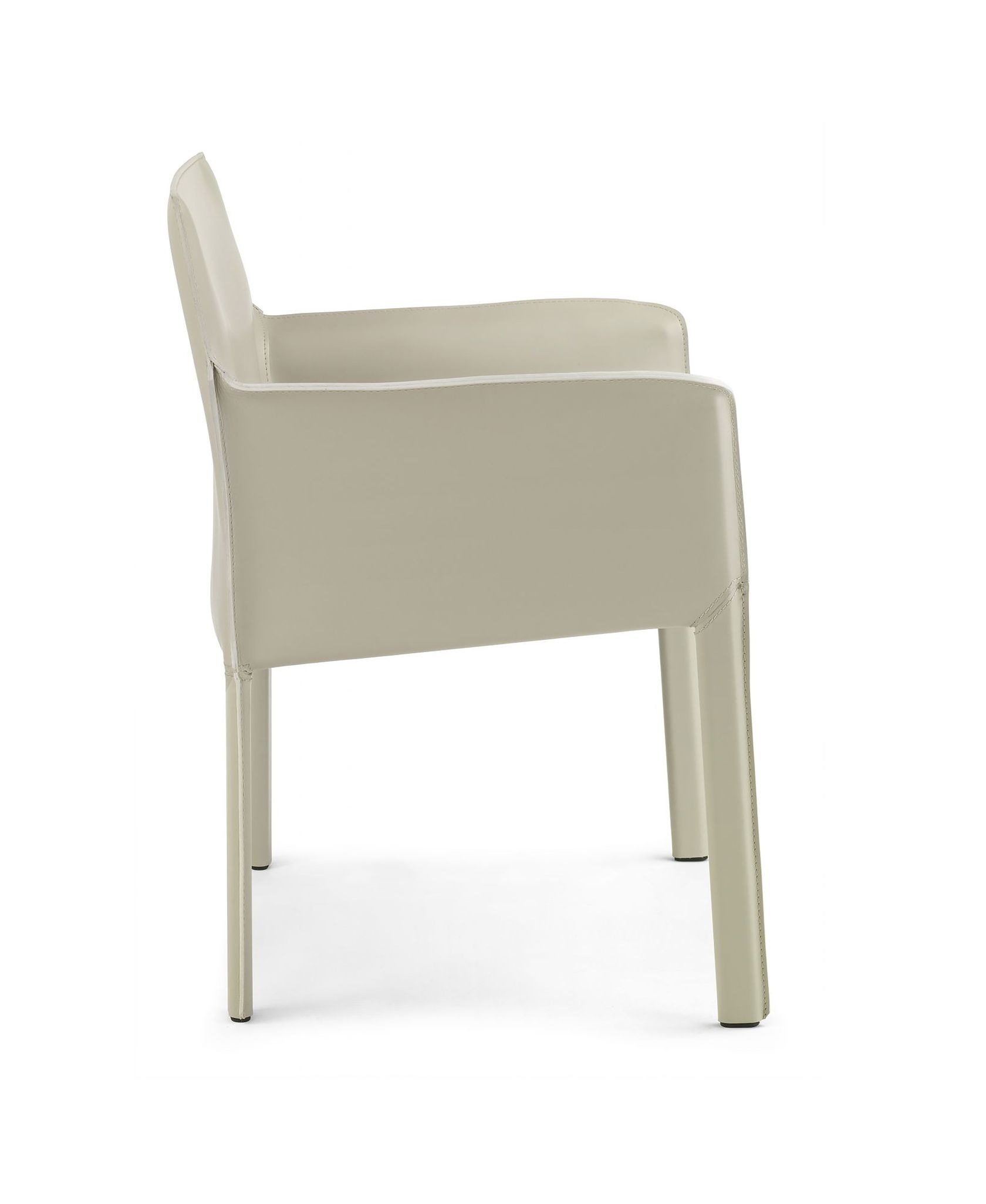 PASQUALINA | Chair with armrests By ENRICO PELLIZZONI design Grassi & Bianchi e RedCreative