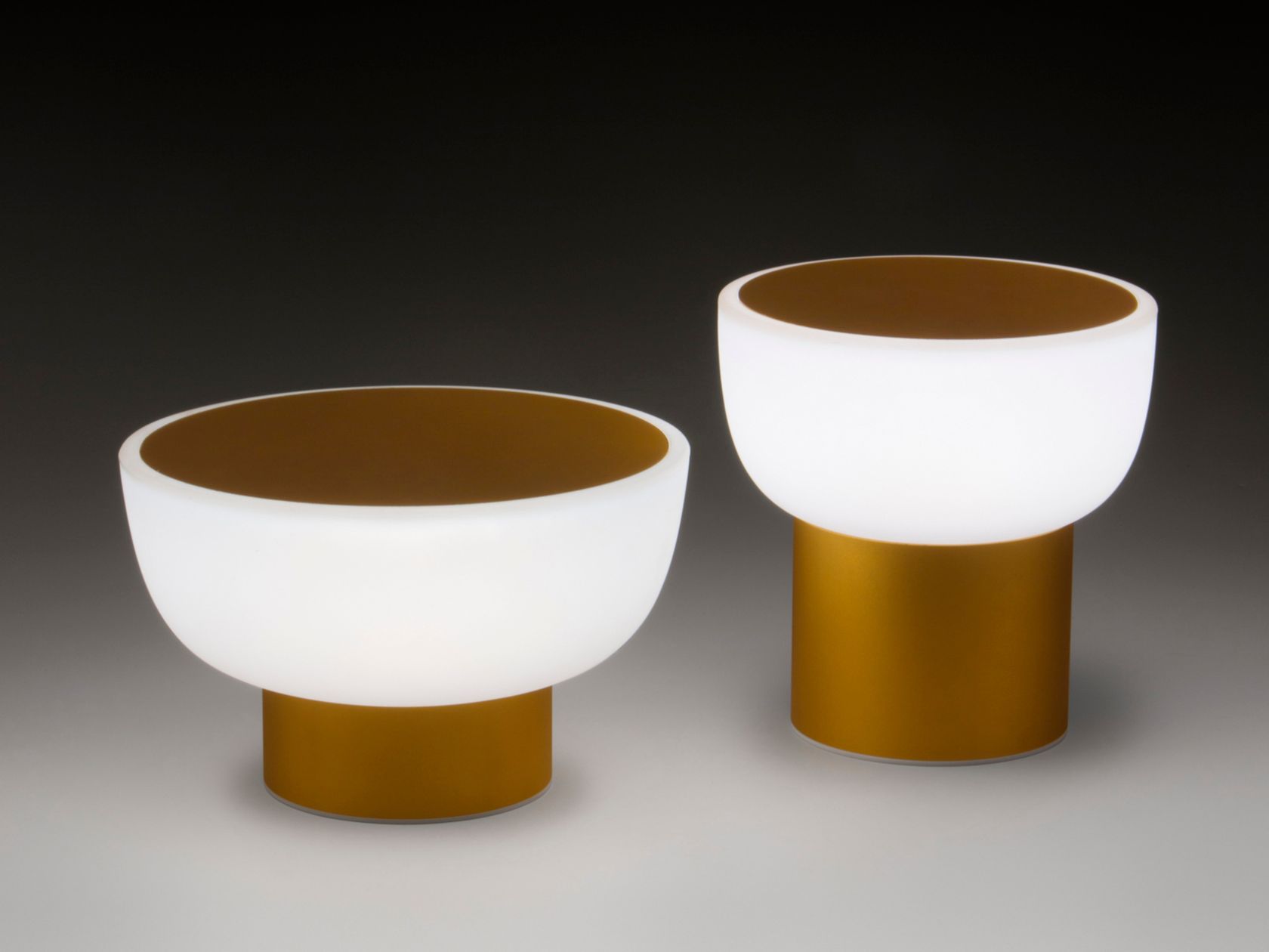 PATIO Table lamp By Alma light