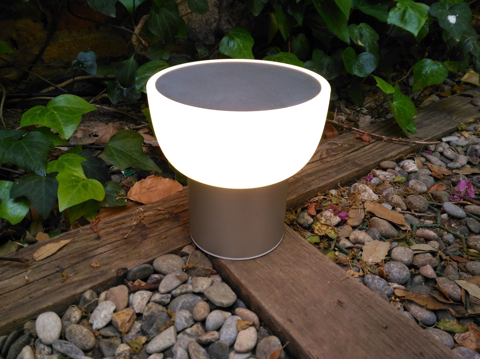 PATIO Table lamp By Alma light