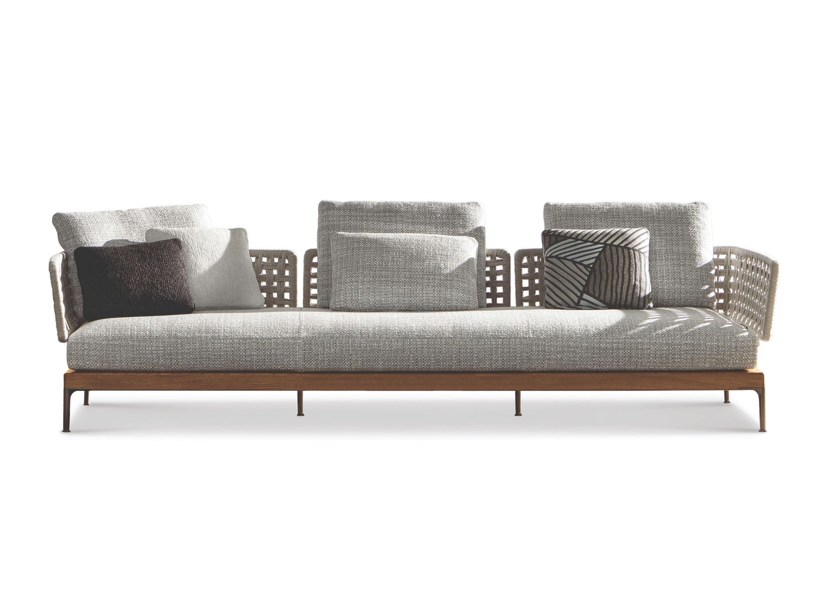 Outdoor furniture by Minotti | Archiproducts
