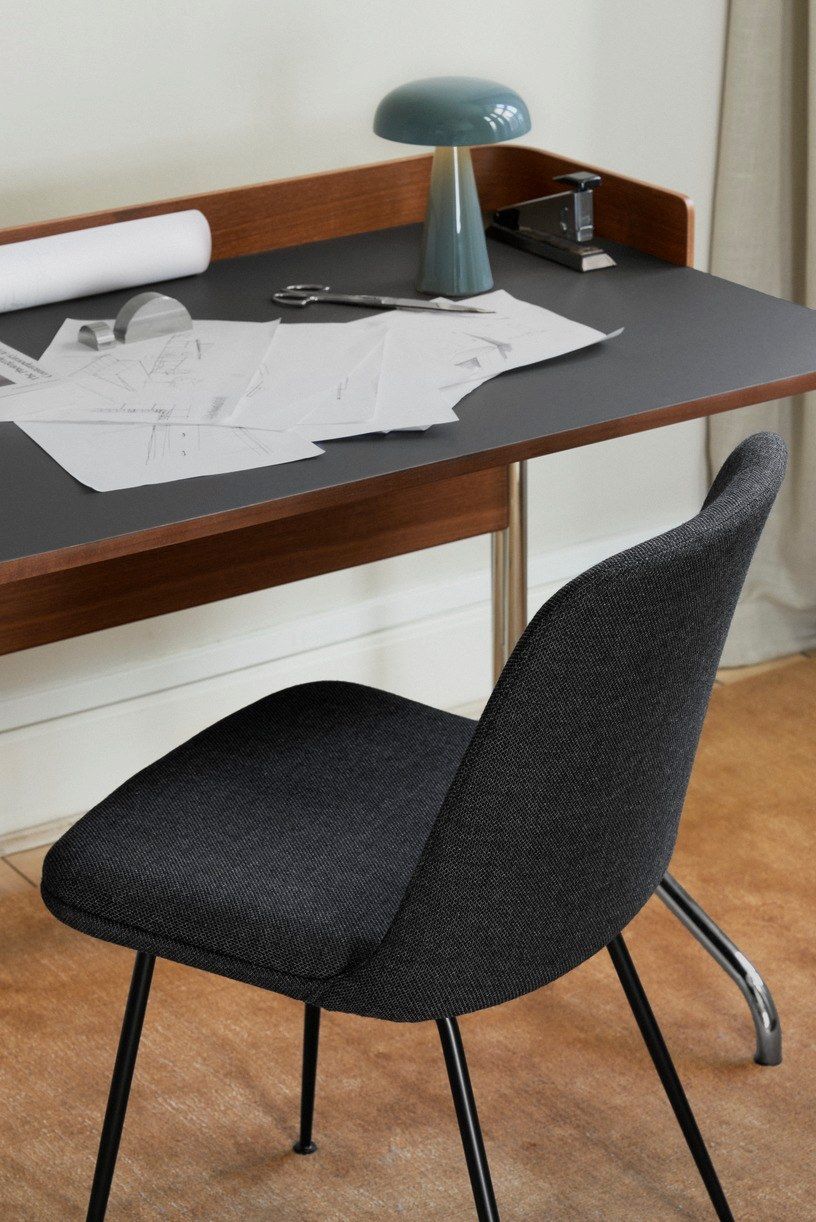 PAVILION AV17 Writing desk By &Tradition | design Anderssen & Voll