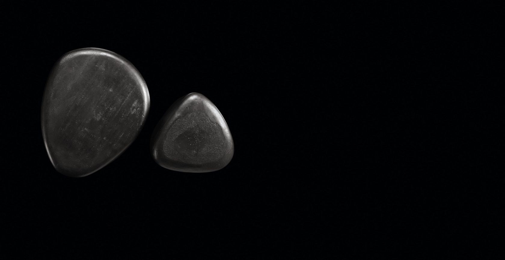 Porcelain stoneware coffee table PEBBLE By Henge design Massimo Castagna