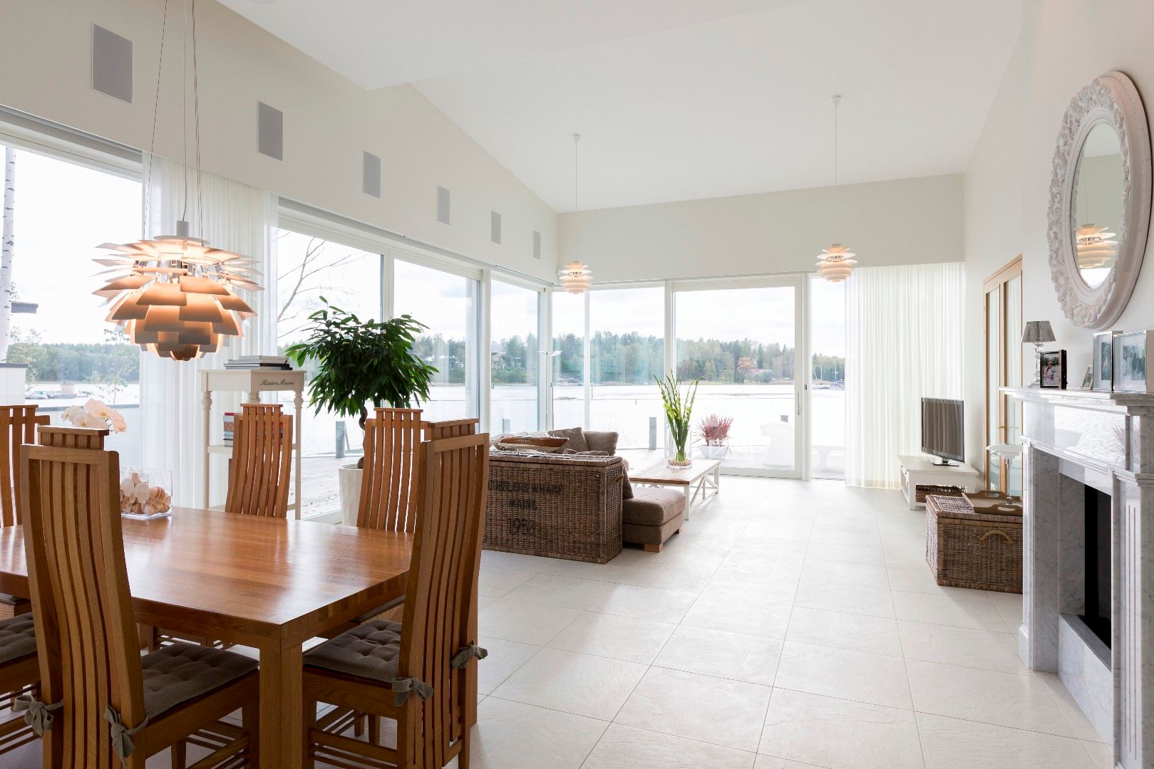 PH SNOWBALL | Pendant lamp By Louis Poulsen