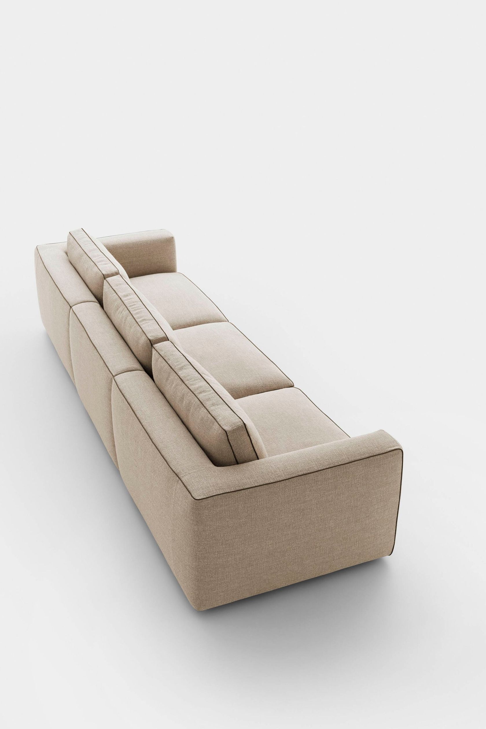 NICE Sofa By PIANCA