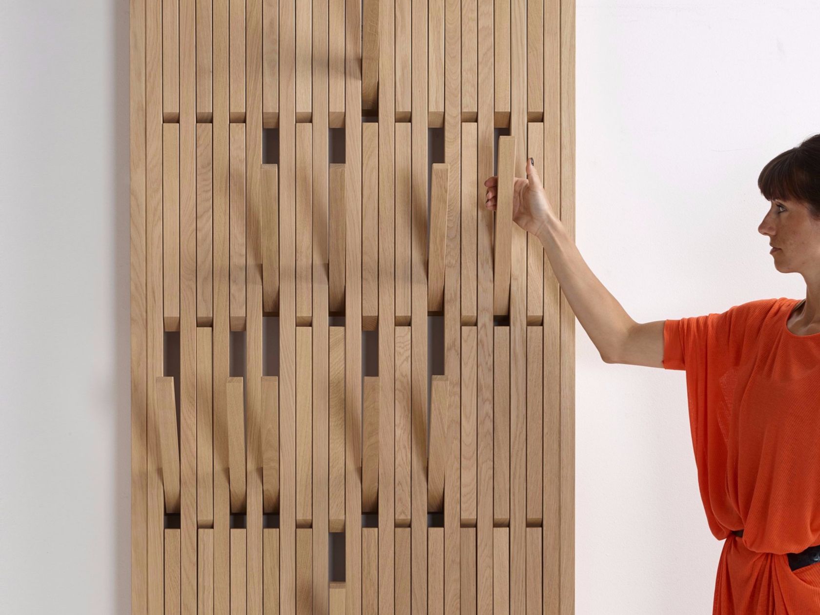 PIANO OAK NATURAL OILED Coat rack By PER/USE