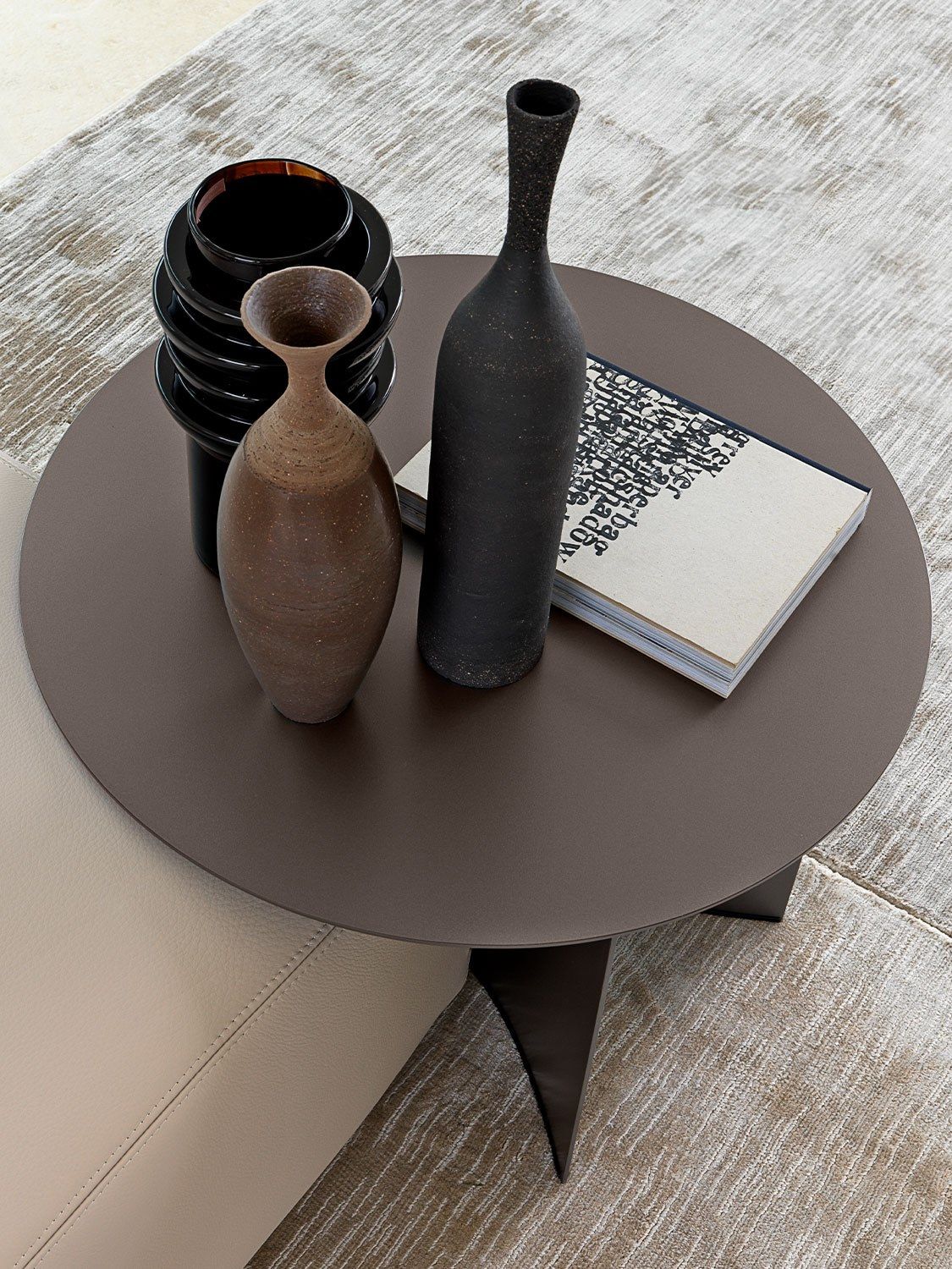 PIERRE Round metal coffee table By Flou