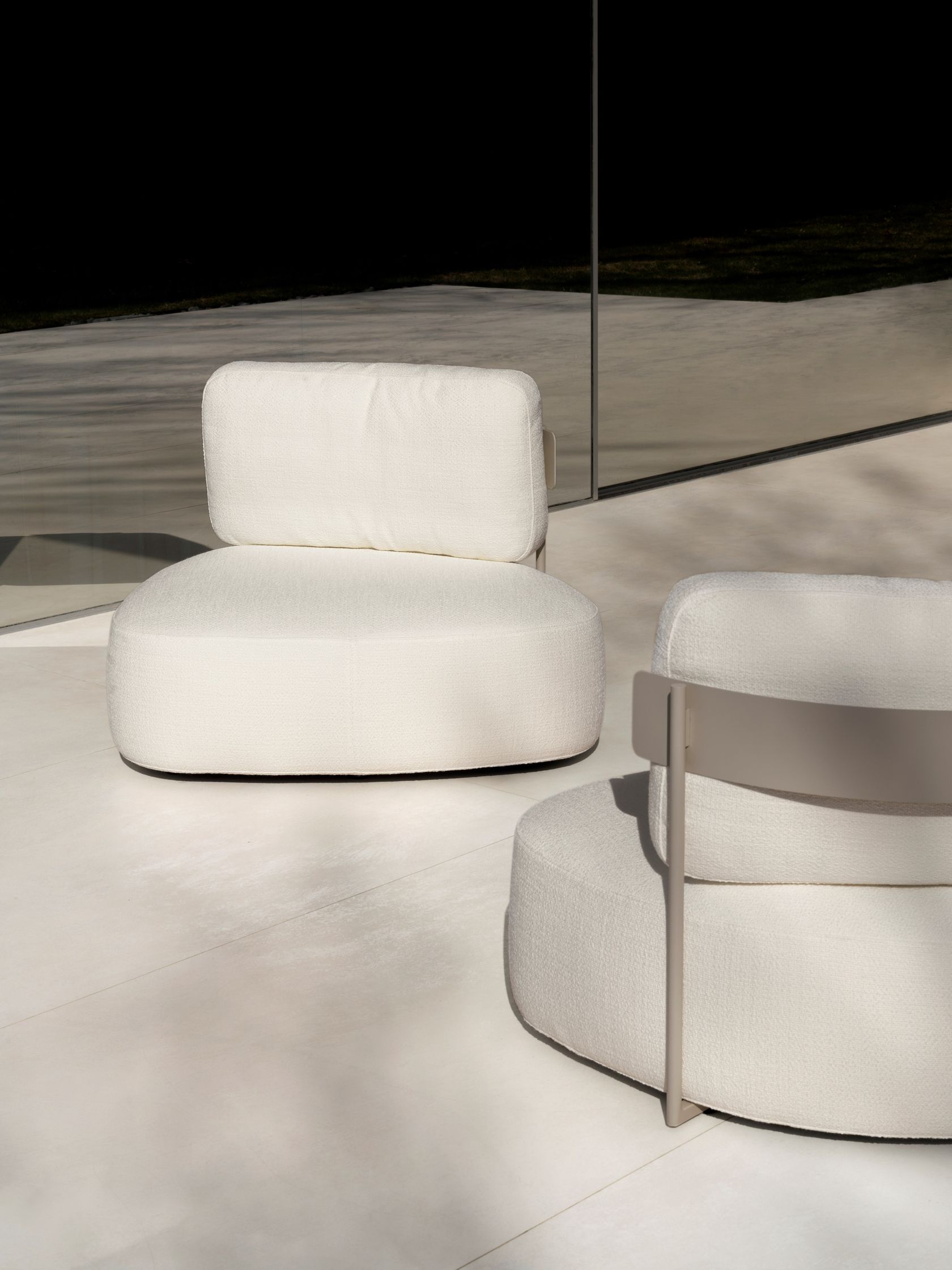 PIERRE Fabric armchair with removable cover By Flou