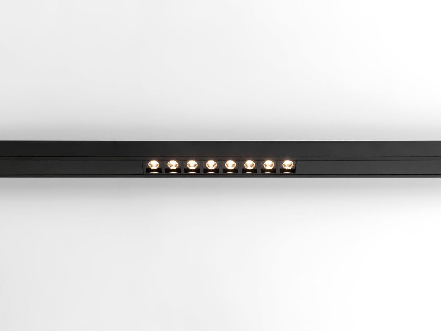 PISTA TRACK 48V LED LINEAR SPOTS LED track-Light By Modular Lighting ...
