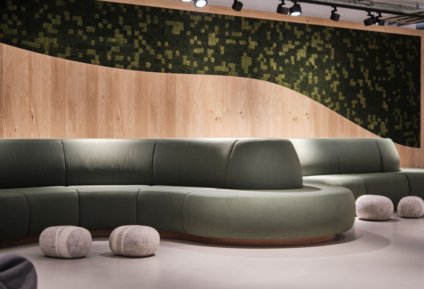 PIXEL Indoor Moss vertical garden By Nordgröna