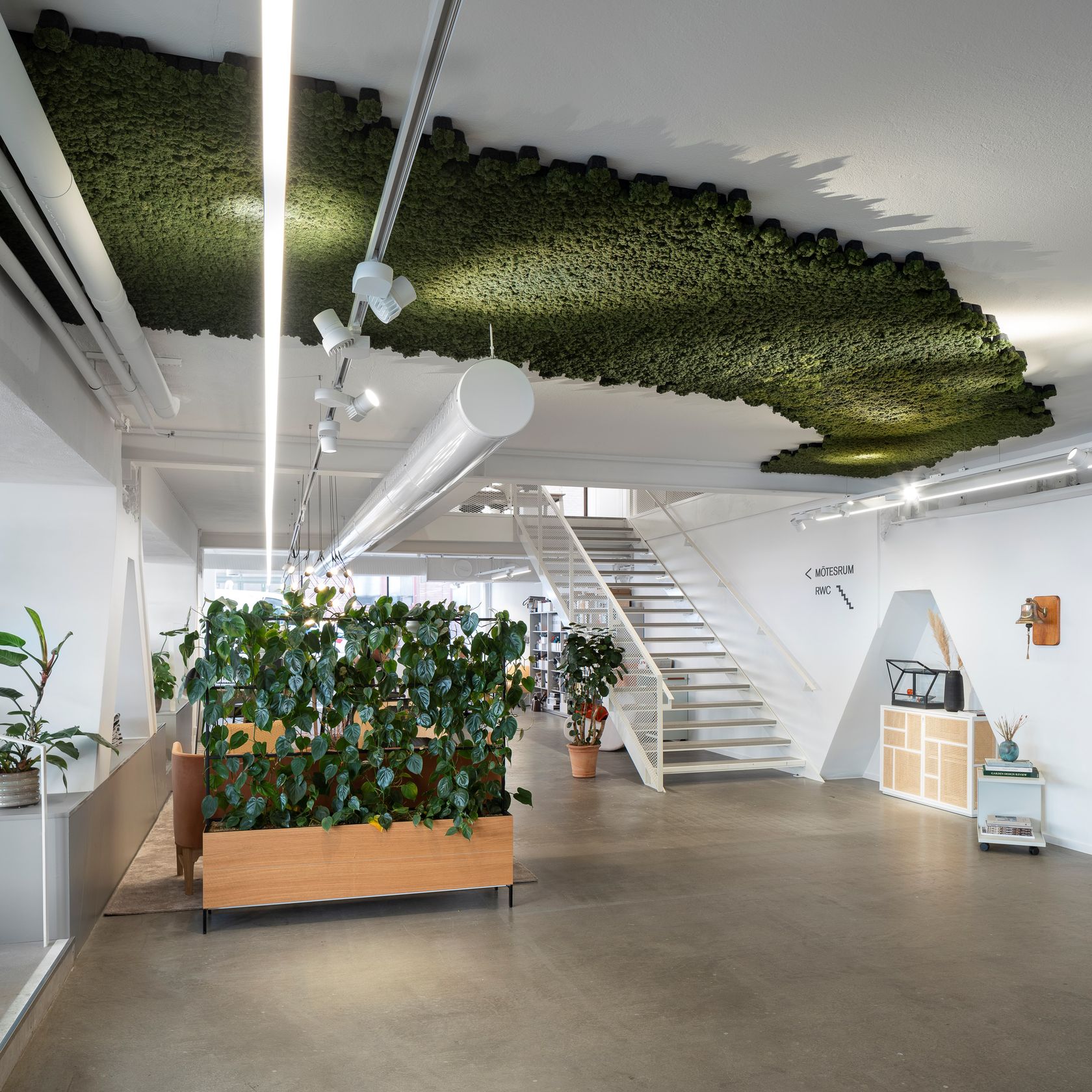PIXEL Indoor Moss vertical garden By Nordgröna