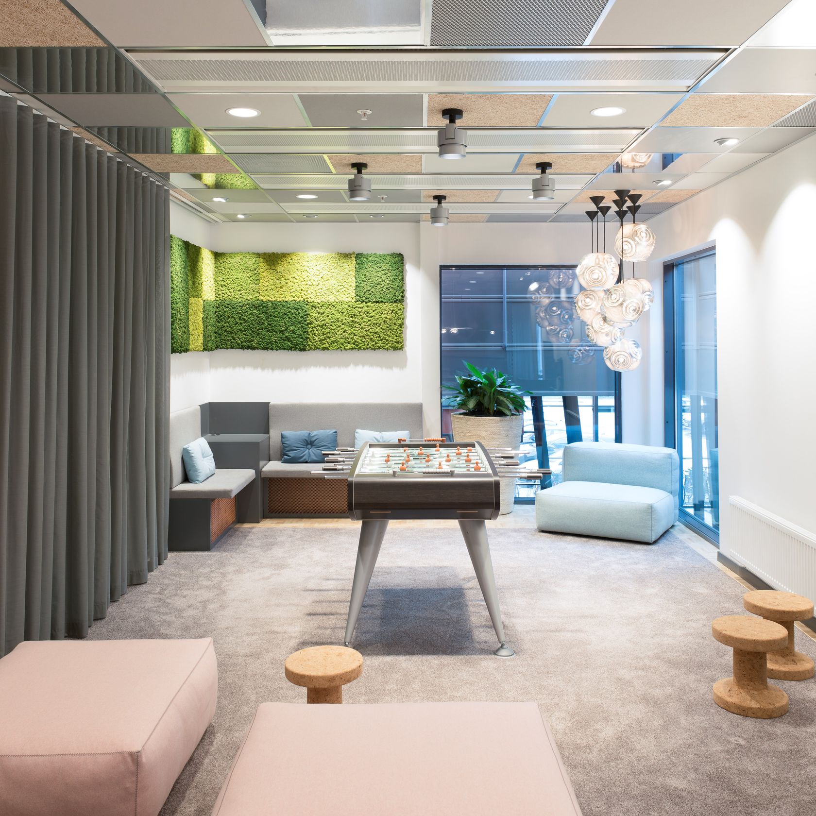 PIXEL Indoor Moss vertical garden By Nordgröna