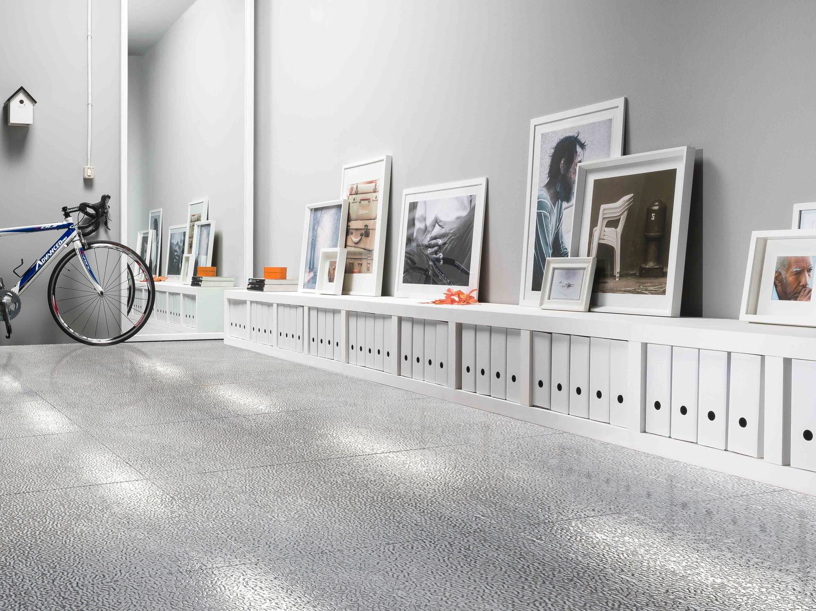 PL01 INVISIBLE Flooring By Planium