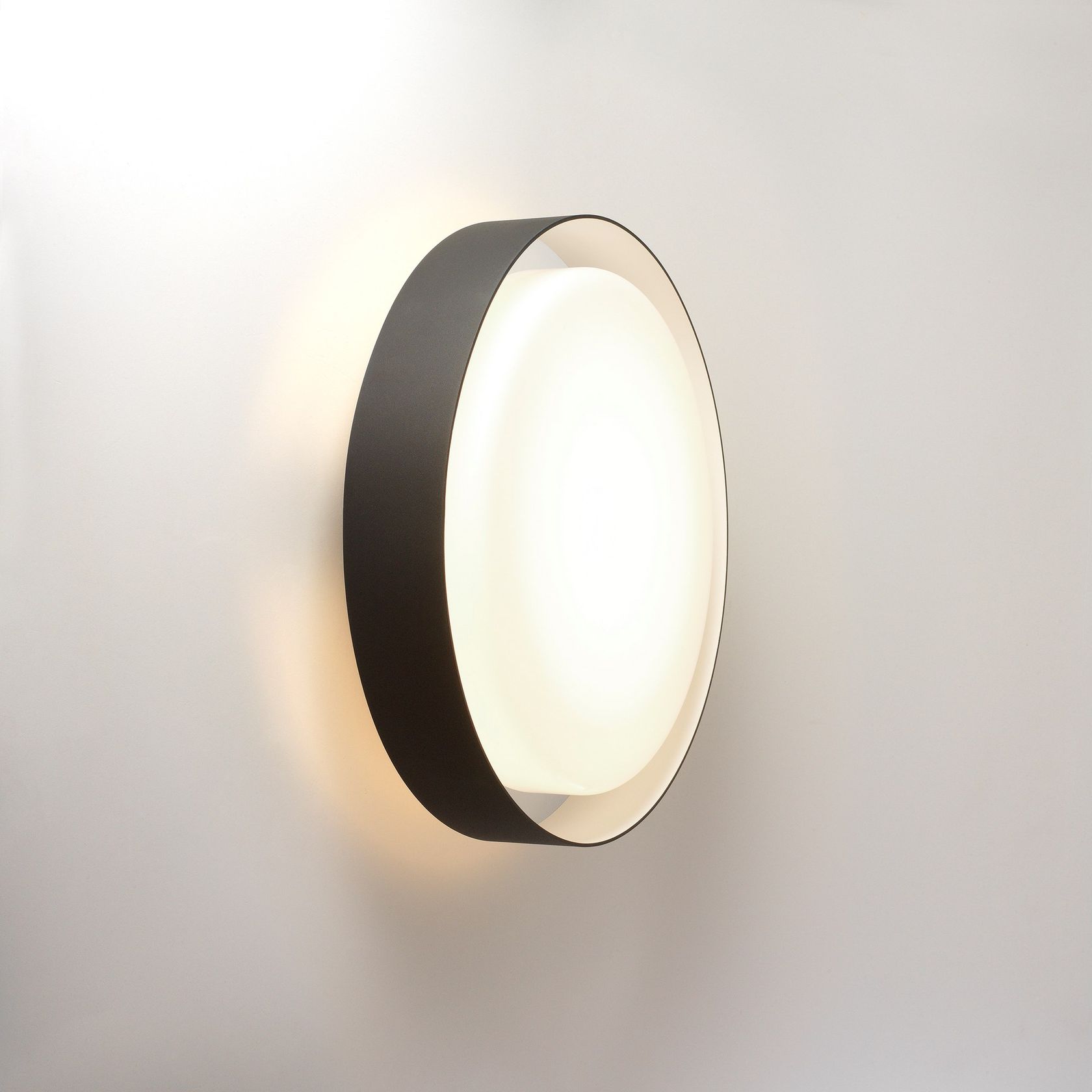 PLAFF-ON! LED aluminium Outdoor wall Lamp By Marset | design Joan Gaspar