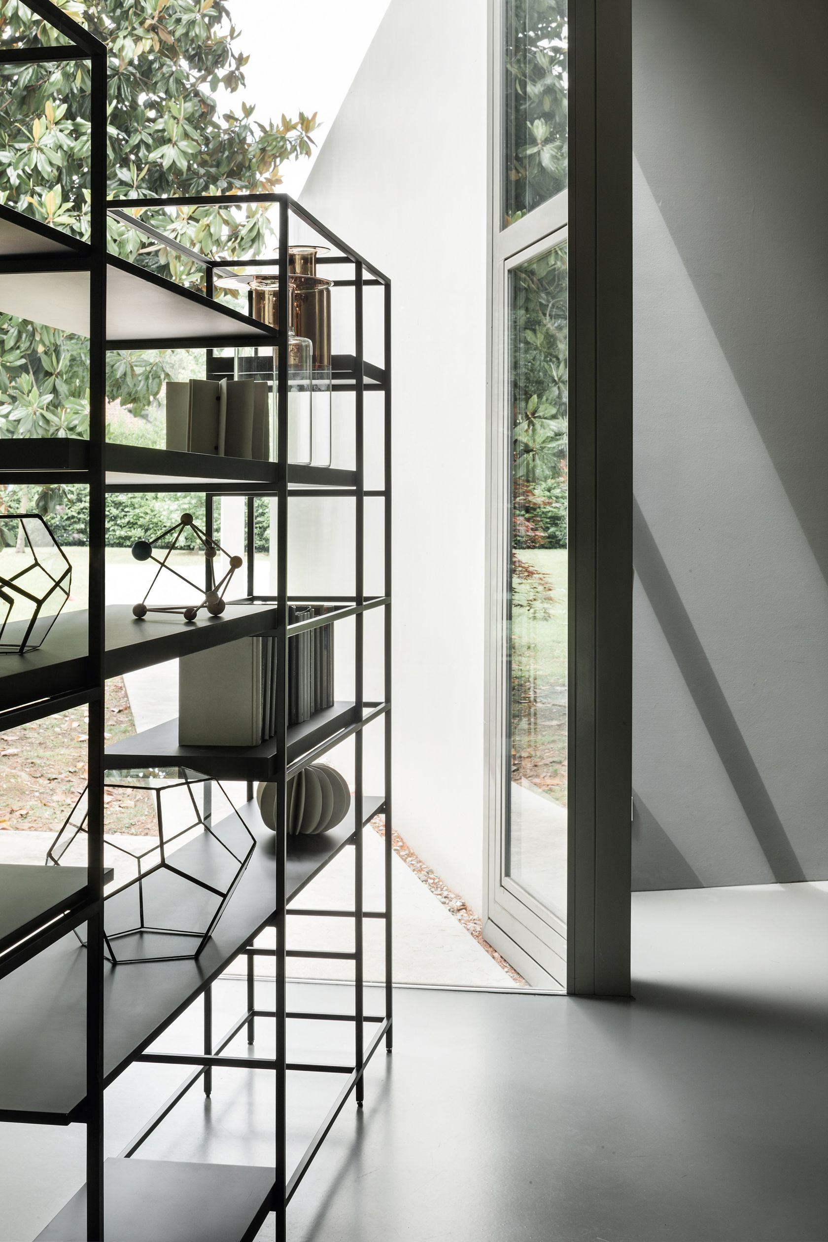 Regalsystem aus Metall PLAIN By Lema Design Francesco Rota