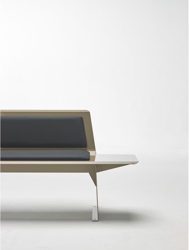PLANE | Bench By Mobboli design Héctor Diego