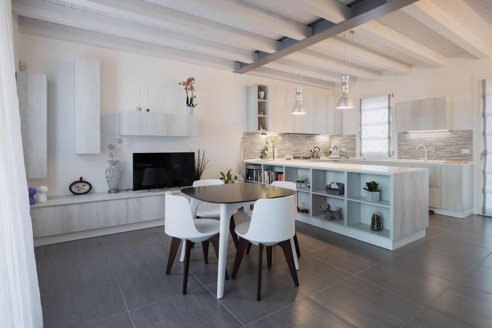 Polyethylene chair PLANET CHAIR By Plust design Cédric Ragot