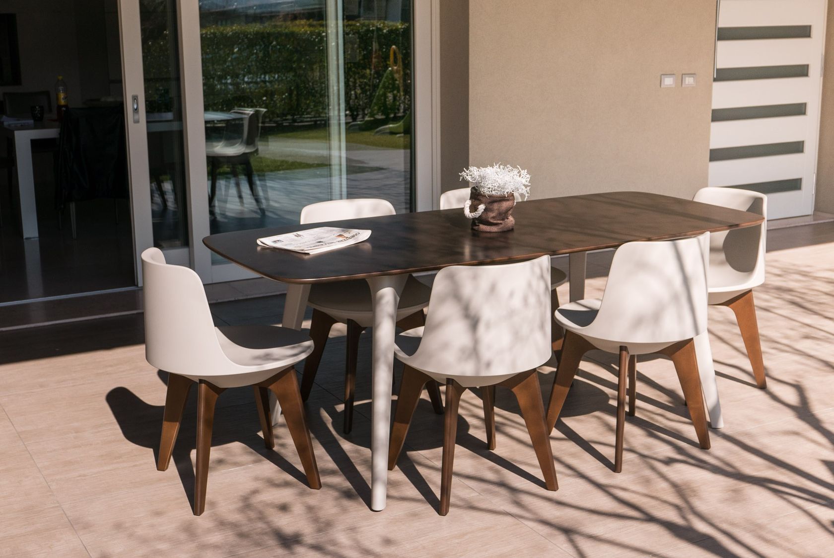 Silla de polietileno PLANET CHAIR By Plust diseño Cédric Ragot