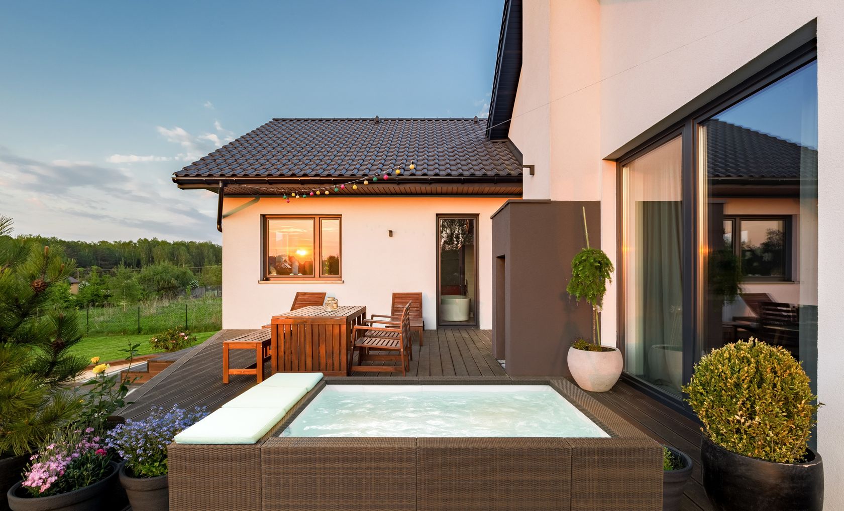 Mini-pool with hydro-massage and heater PLAYA By Piscine Laghetto