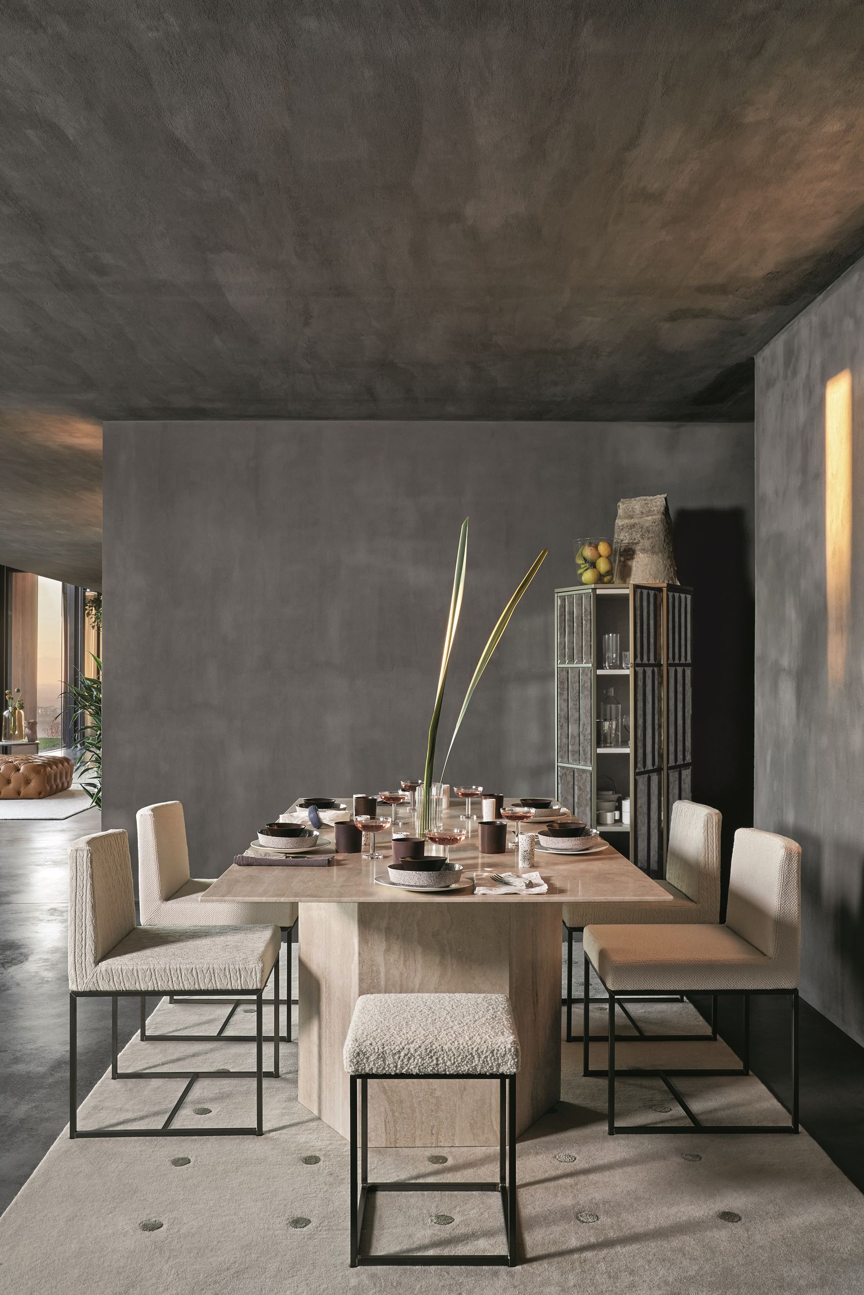 PLINTO Rectangular dining table By Meridiani | design Andrea Parisio