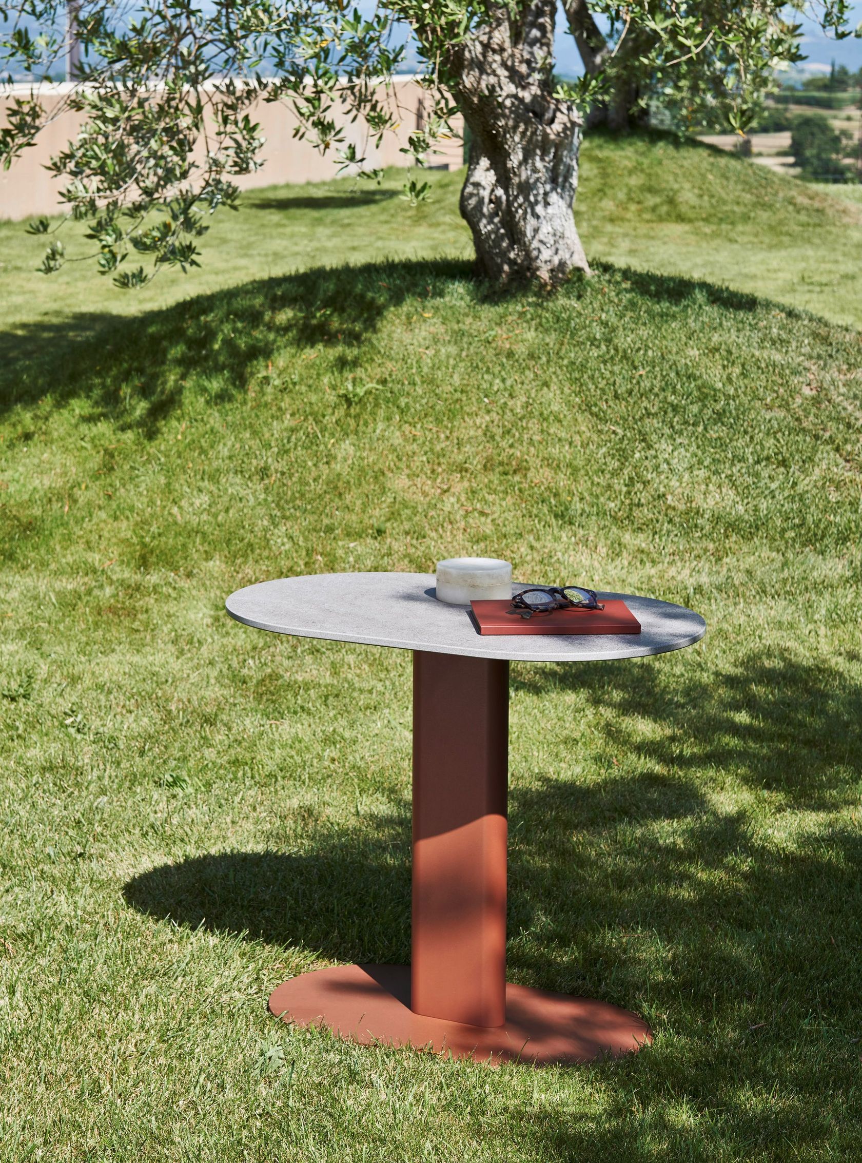 PLINTO | Side table By Varaschin design Pio & Tito Toso