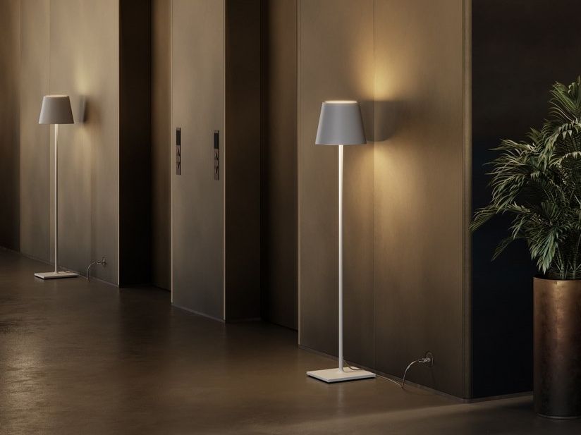 POLDINA230V XXL floor lamp By Zafferano Ailati Lights